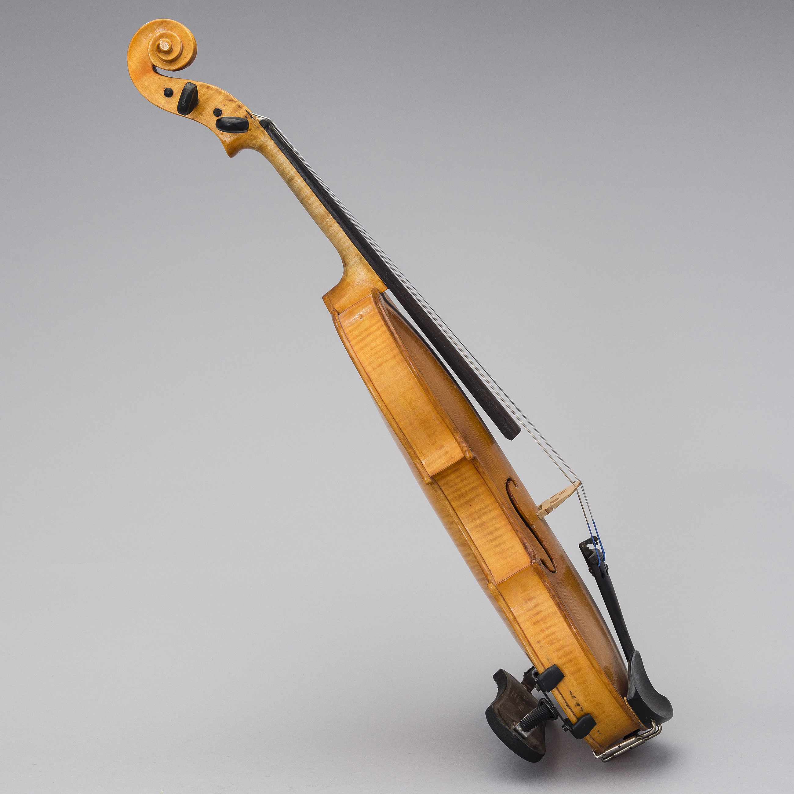 VIULU JA JOUSI, 1900-luvun loppupuoli. - Bukowskis