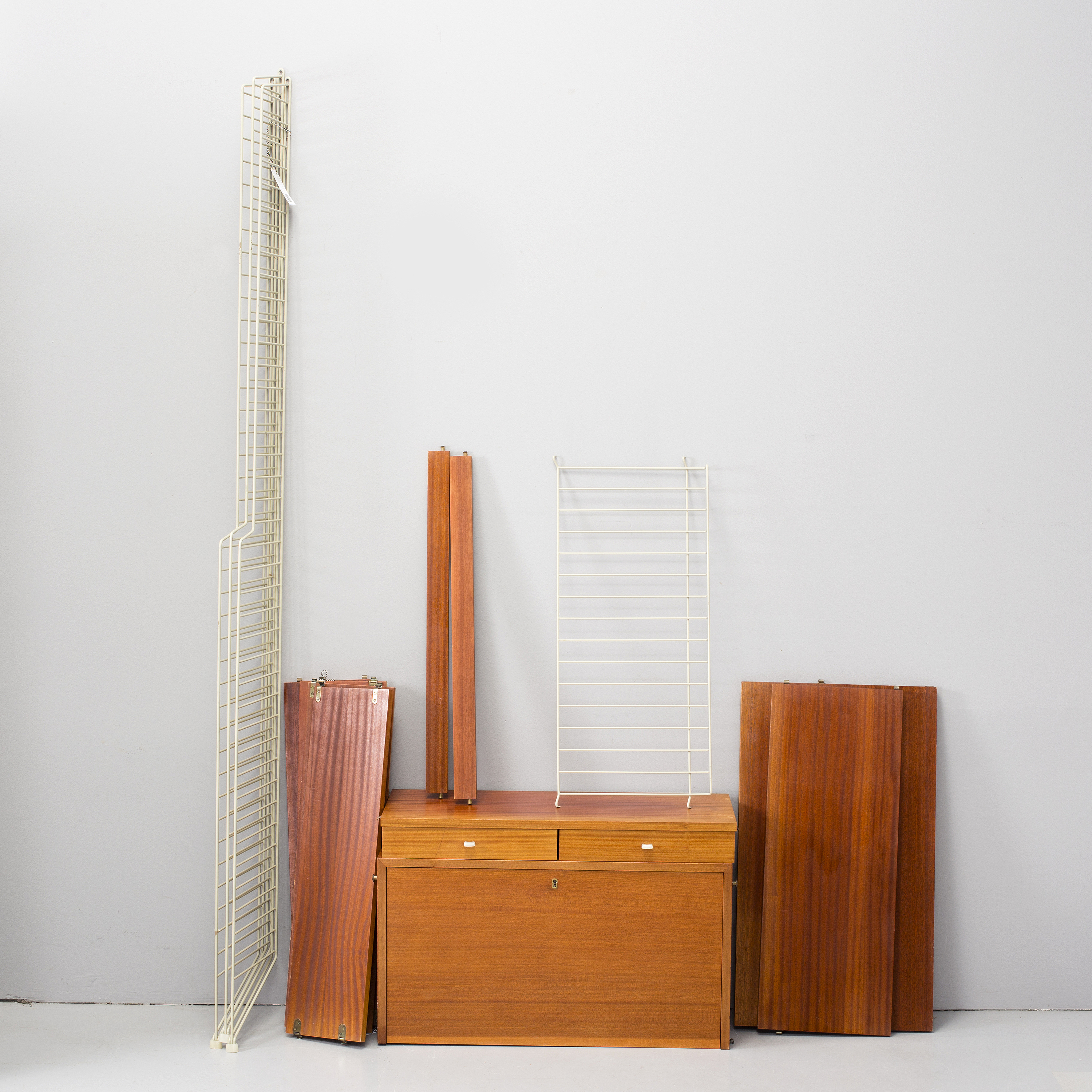 BOKHYLLA, String, 1900-talets andra hälft. - Bukowskis