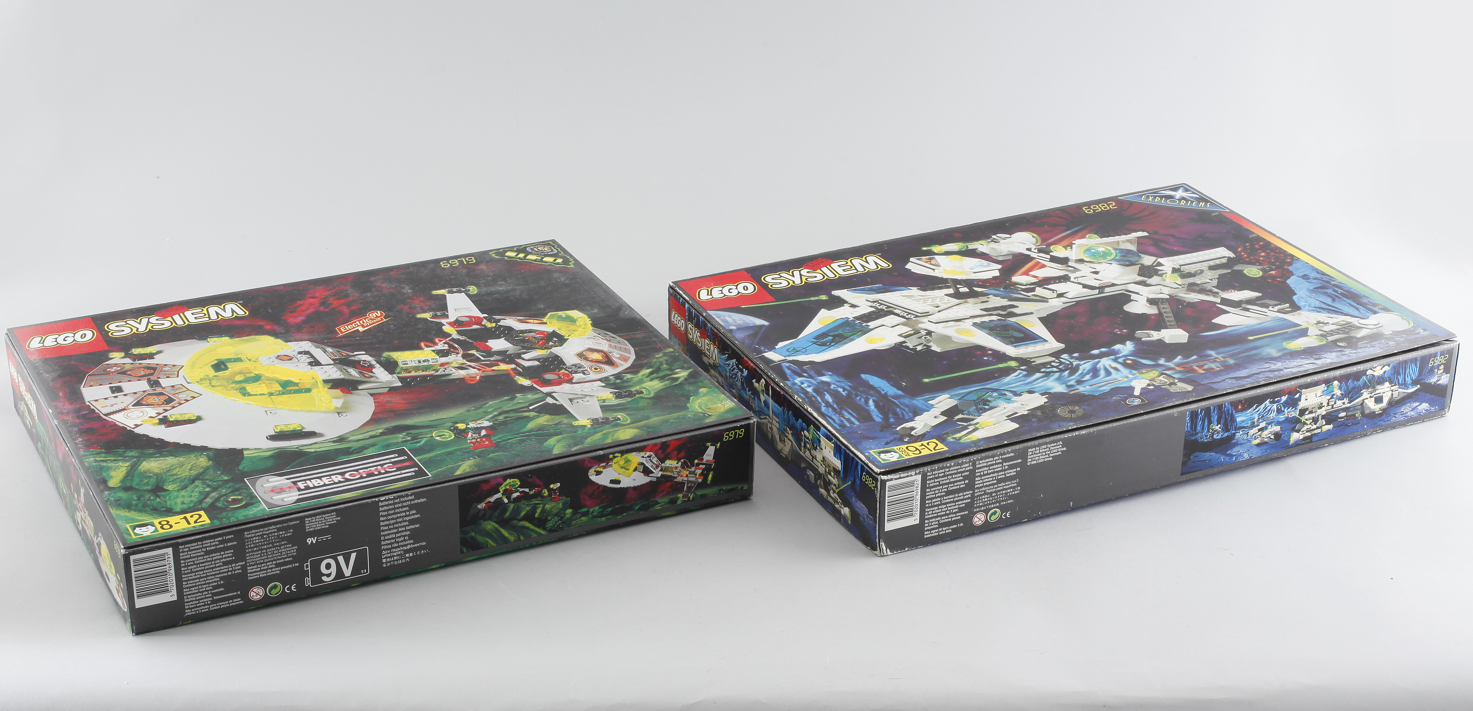 LEGO, "Interstellar starfighter" 6979 samt "Explorien starship" 6982 ...