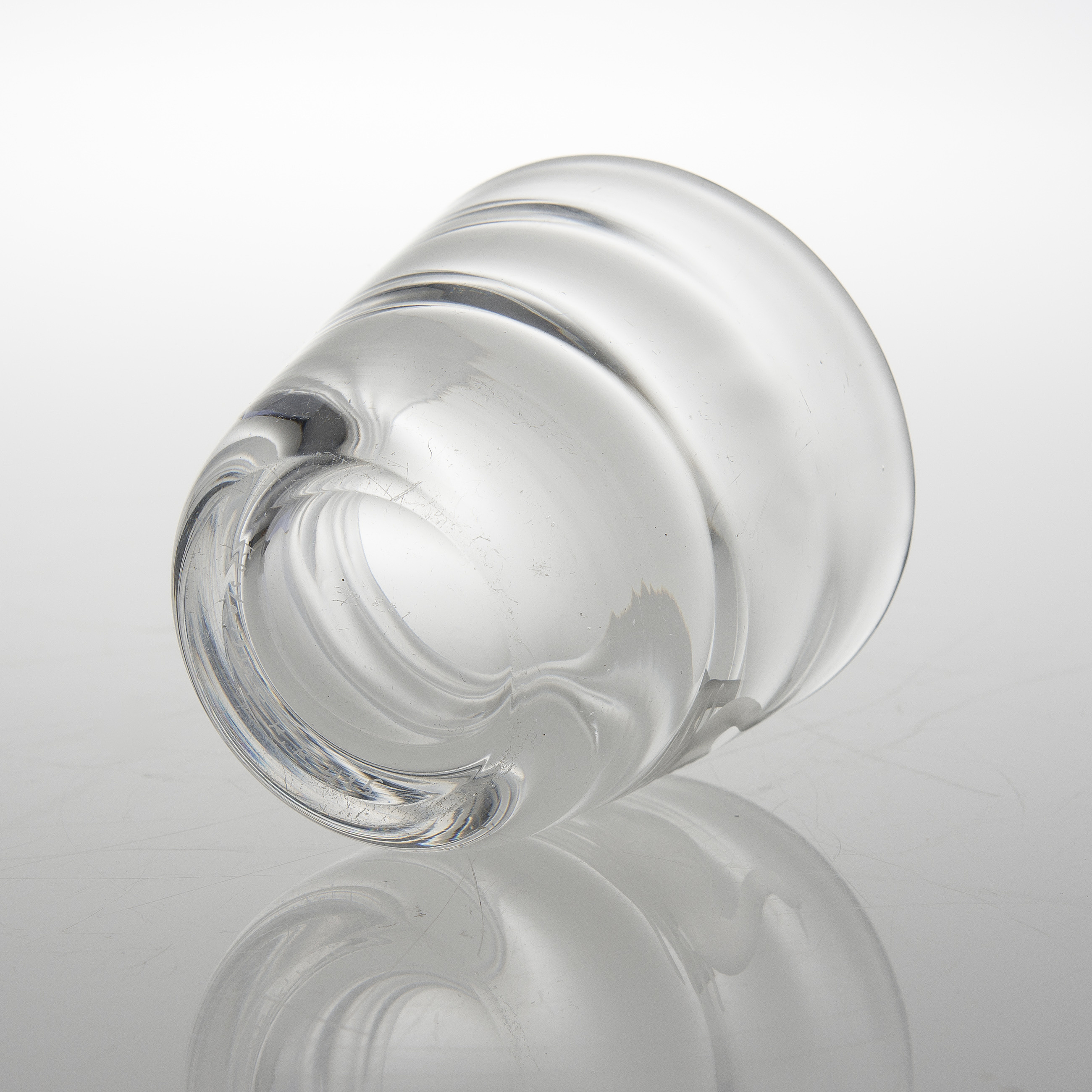 ELIS BERG SIGN DAT -37 KOSTA, - Bukowskis