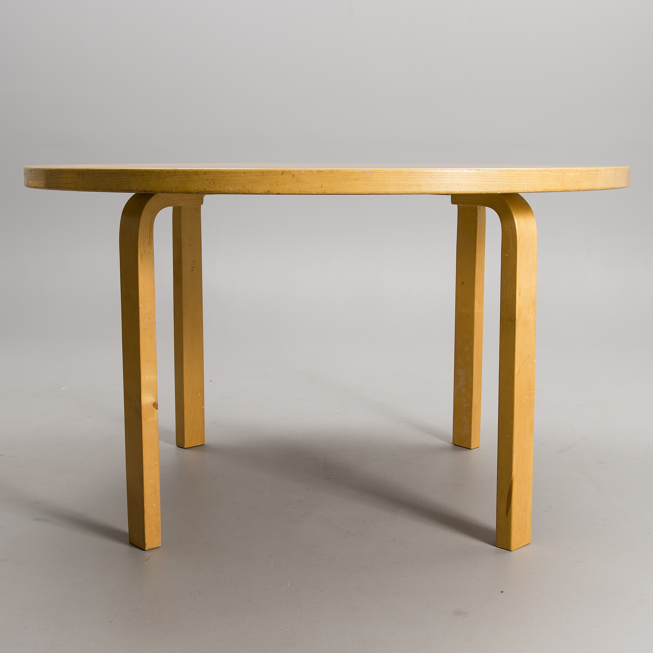 A table model 91 for Artek, mid-20th century. - Bukowskis