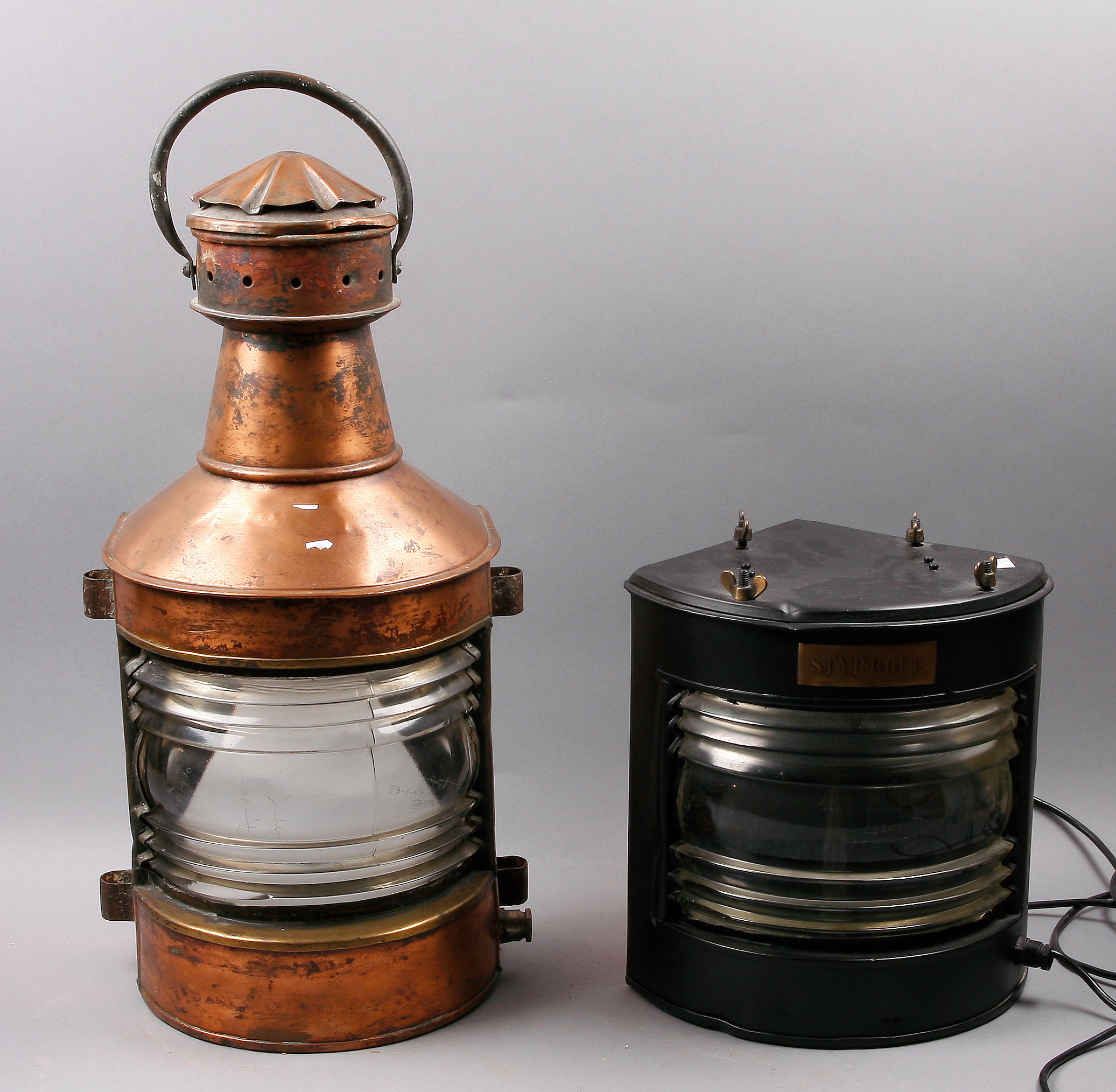 LANTERNOR, 2 st, koppar resp plåt, 1900-tal. - Bukowskis