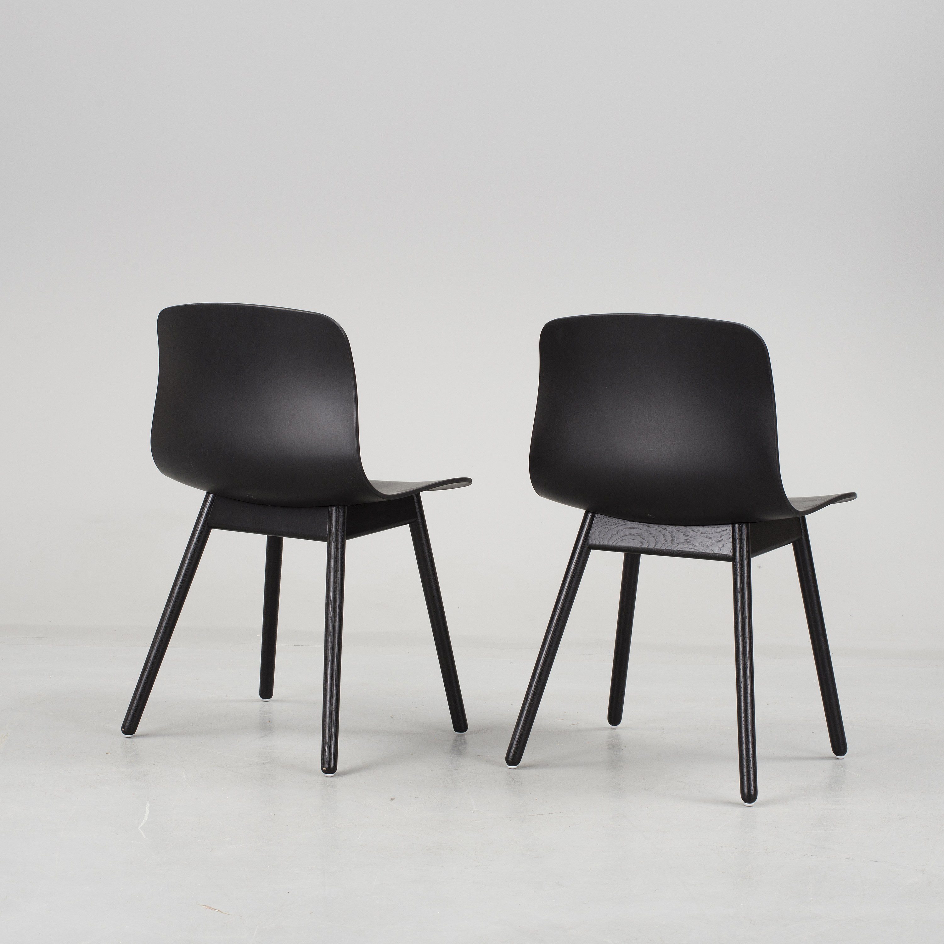 HEE WELLING, stolar, 6 st, "About a Chair", Hay. - Bukowskis