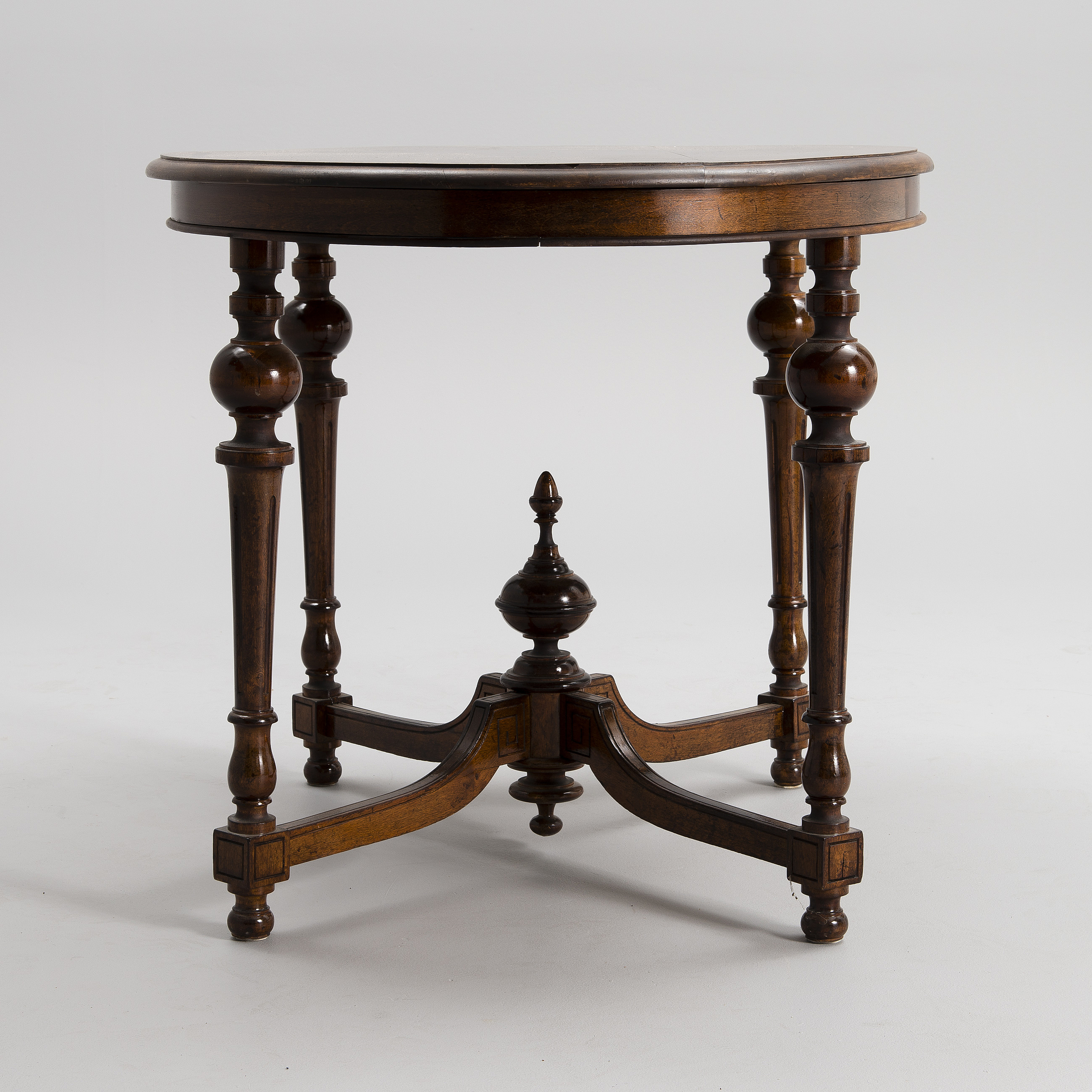 A late 19th century table. - Bukowskis