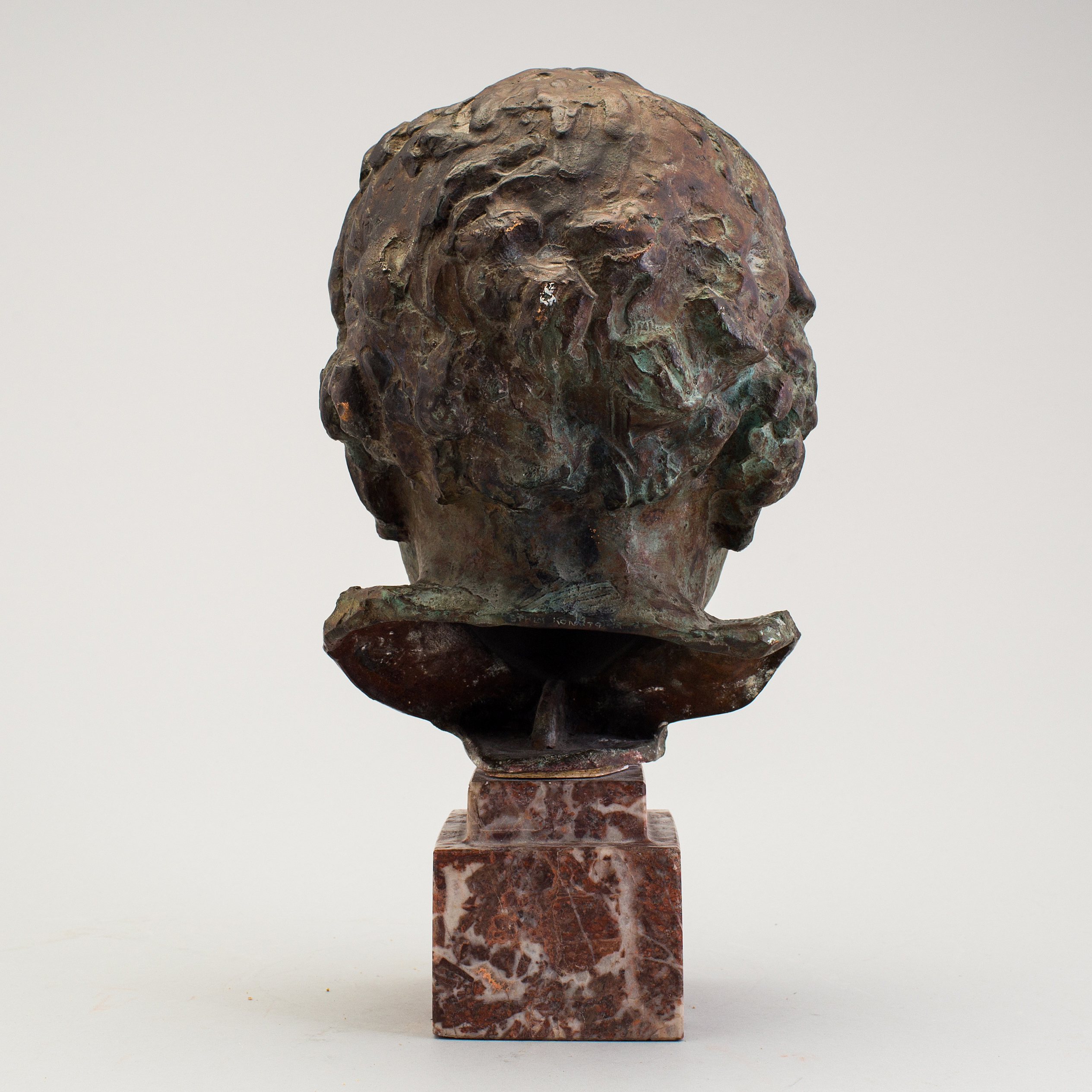 CHRISTIAN ERIKSSON, barnporträttbyst, brons, signerad och daterad ...