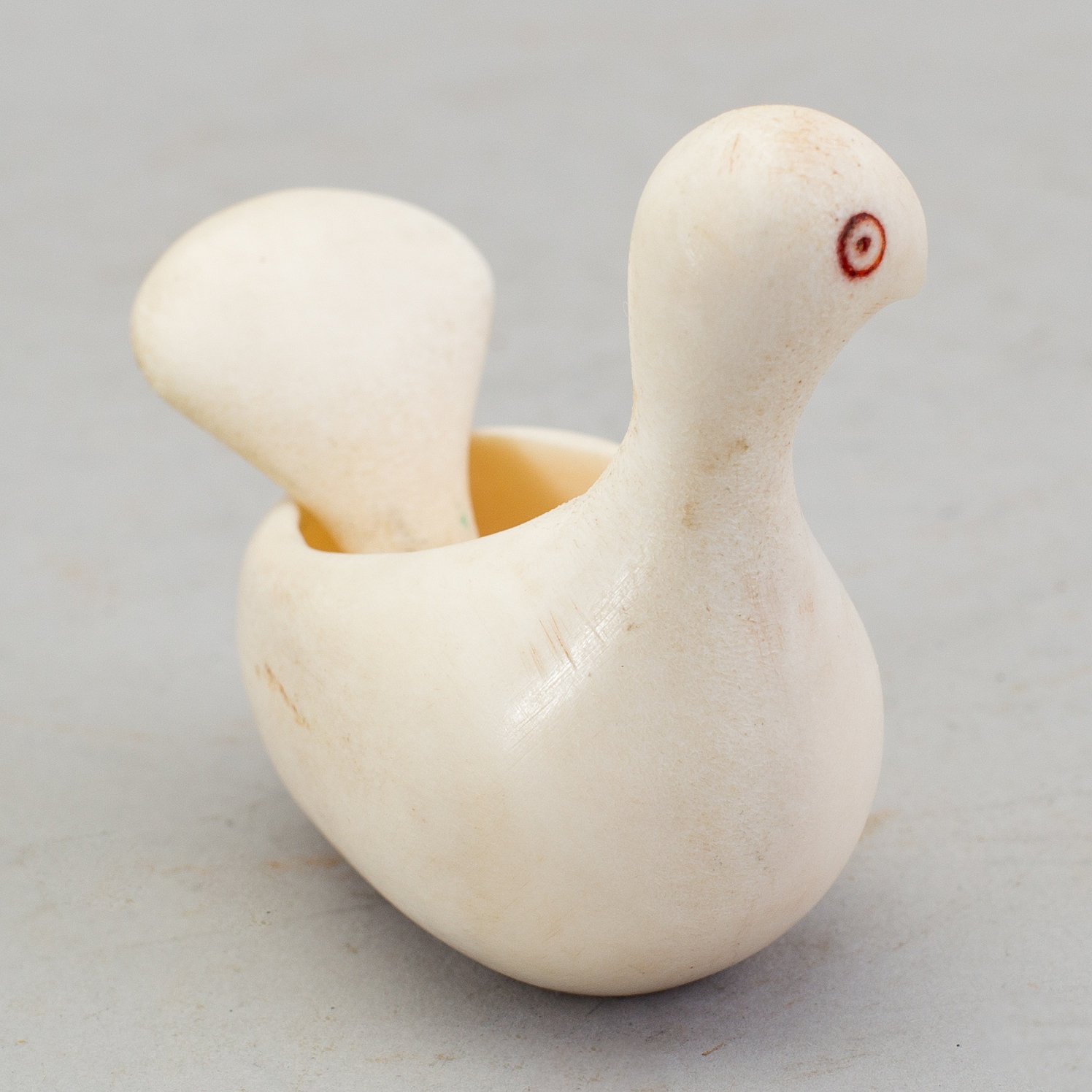 LARS PIRAK, saltripa med sked, renhorn, signerad Lars Pirak. - Bukowskis