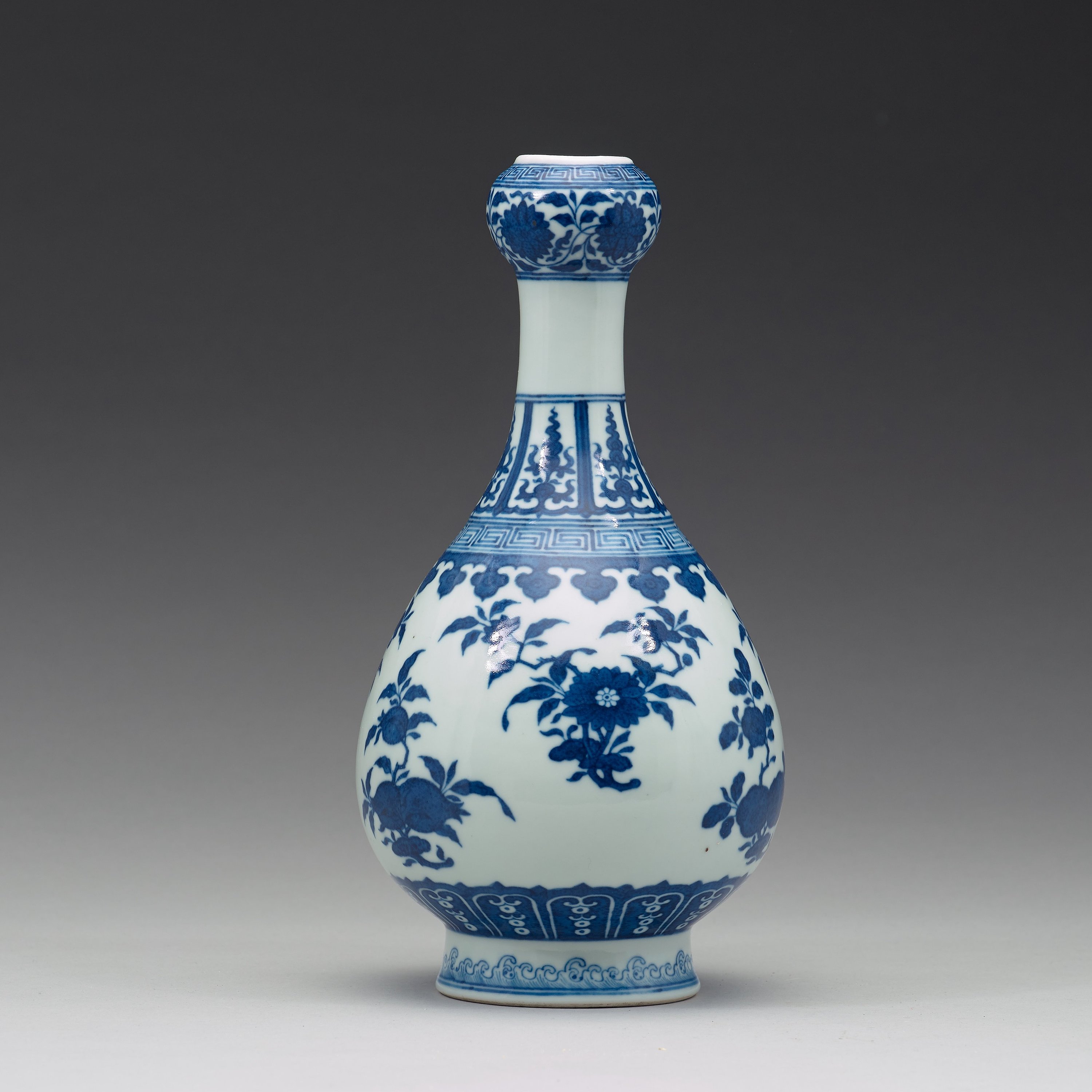 A blue and white 'three abundancies' bottle vase, China, 20th Century ...
