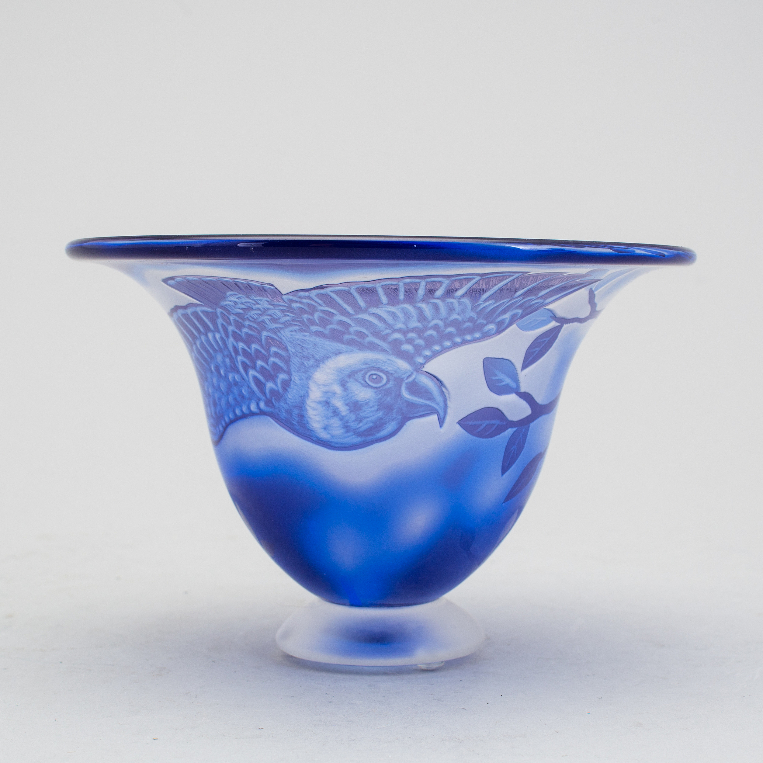 ASTRID GATE, a unique vase signed and dated 2002. - Bukowskis