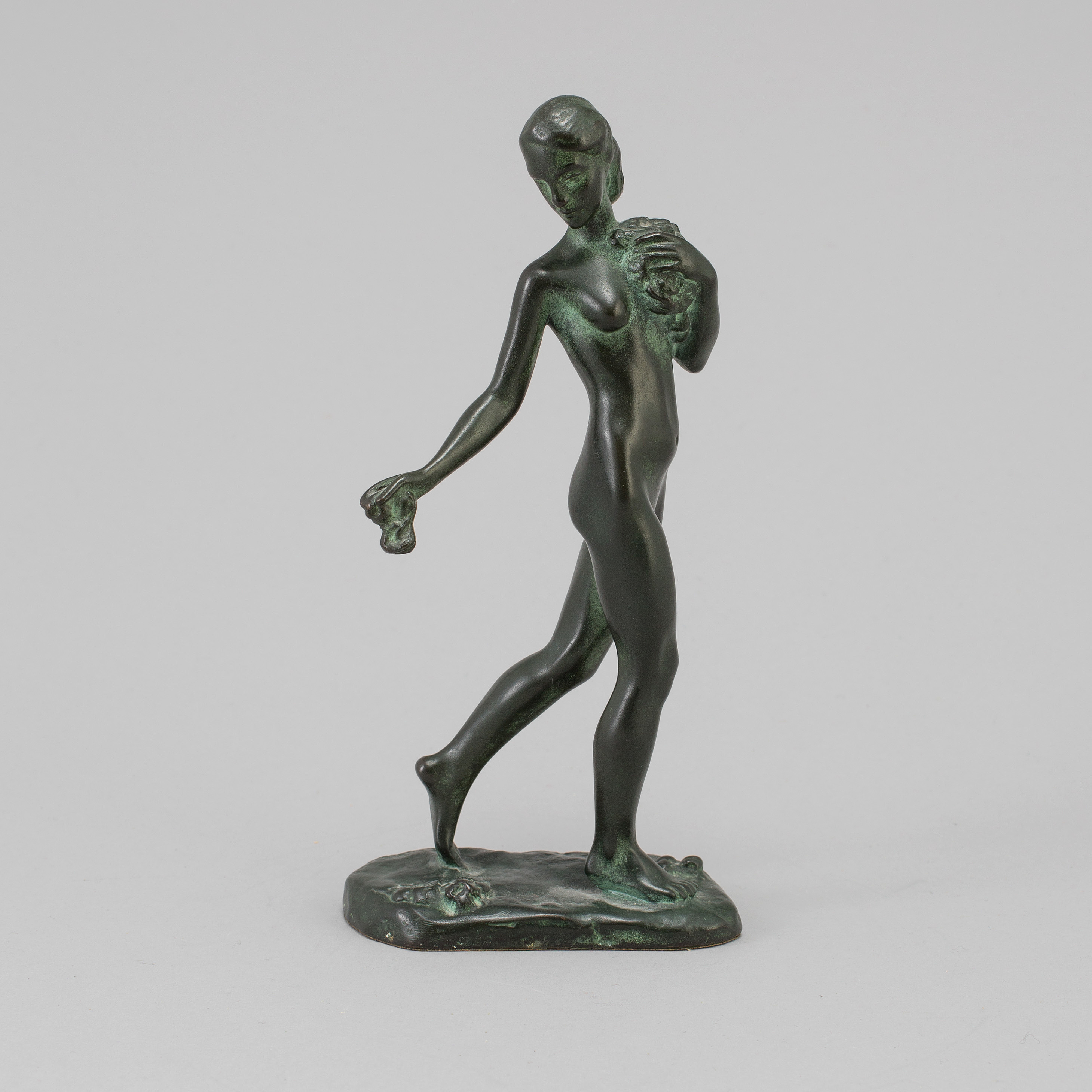 A bronze scupture by Arvid Knöppel. - Bukowskis