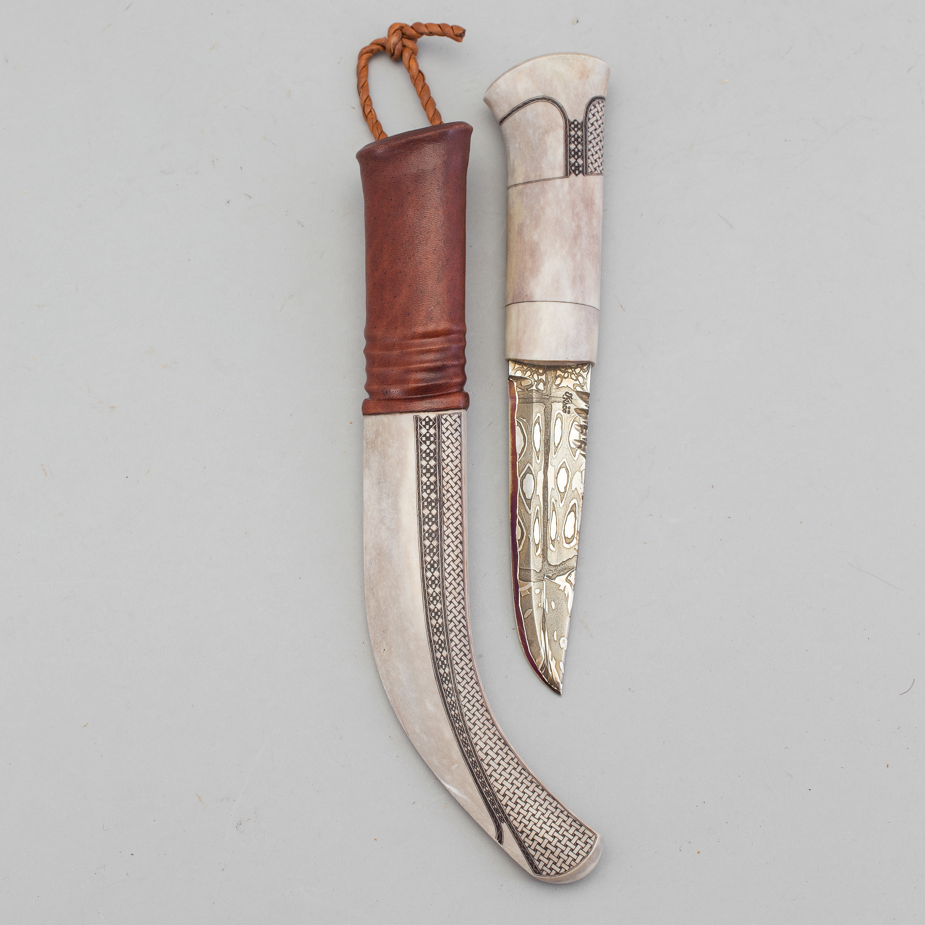 A traditional sami knife by Kay Isaksson in Lycksele. - Bukowskis