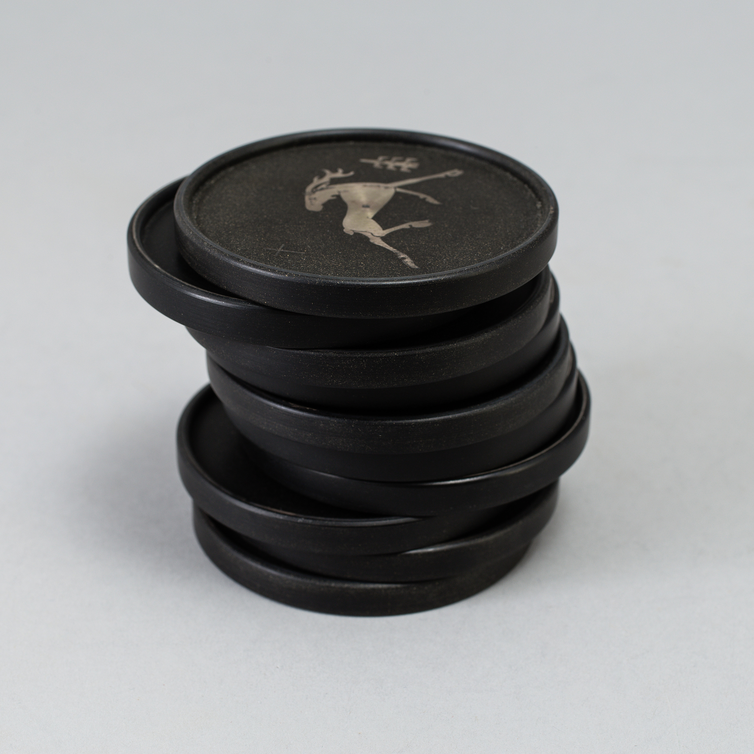 COASTERS/UNDERLÄGG, 10 st, isolit och silver, delvis Tessie Wendt ...