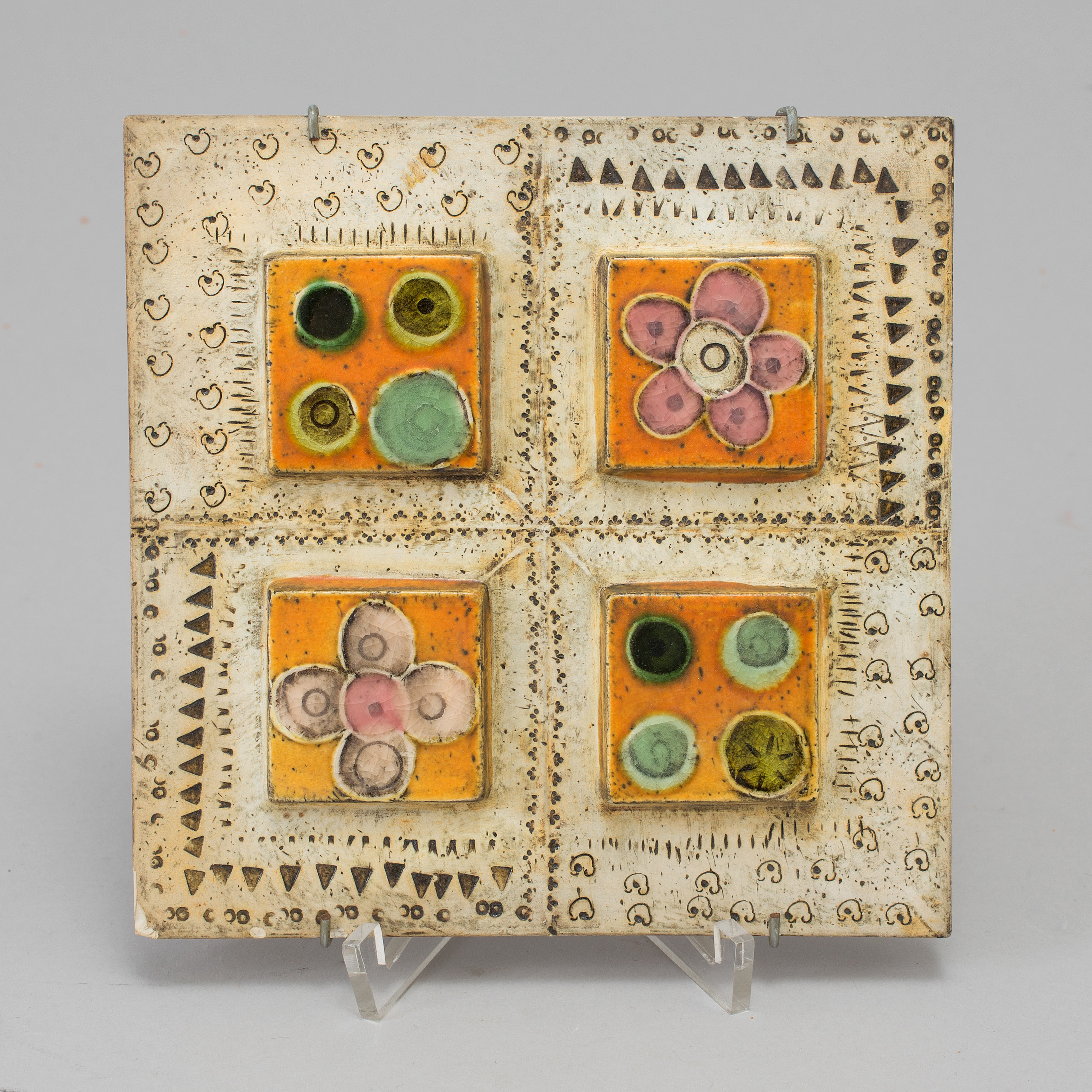 RUT BRYK, - Bukowskis