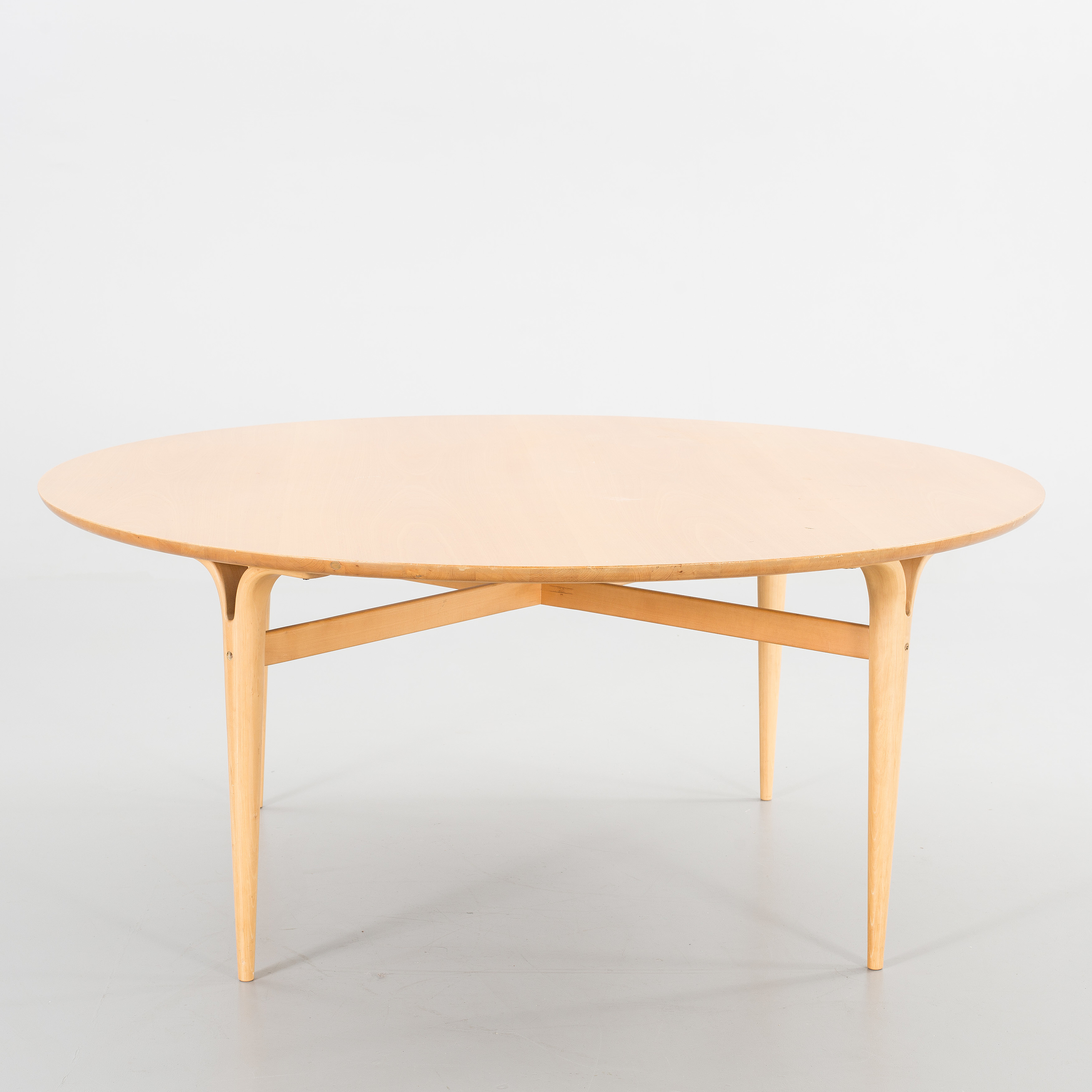 BRUNO MATHSSON, BORD, för firma Karl Mathsson, Värnamo, 1976. - Bukowskis