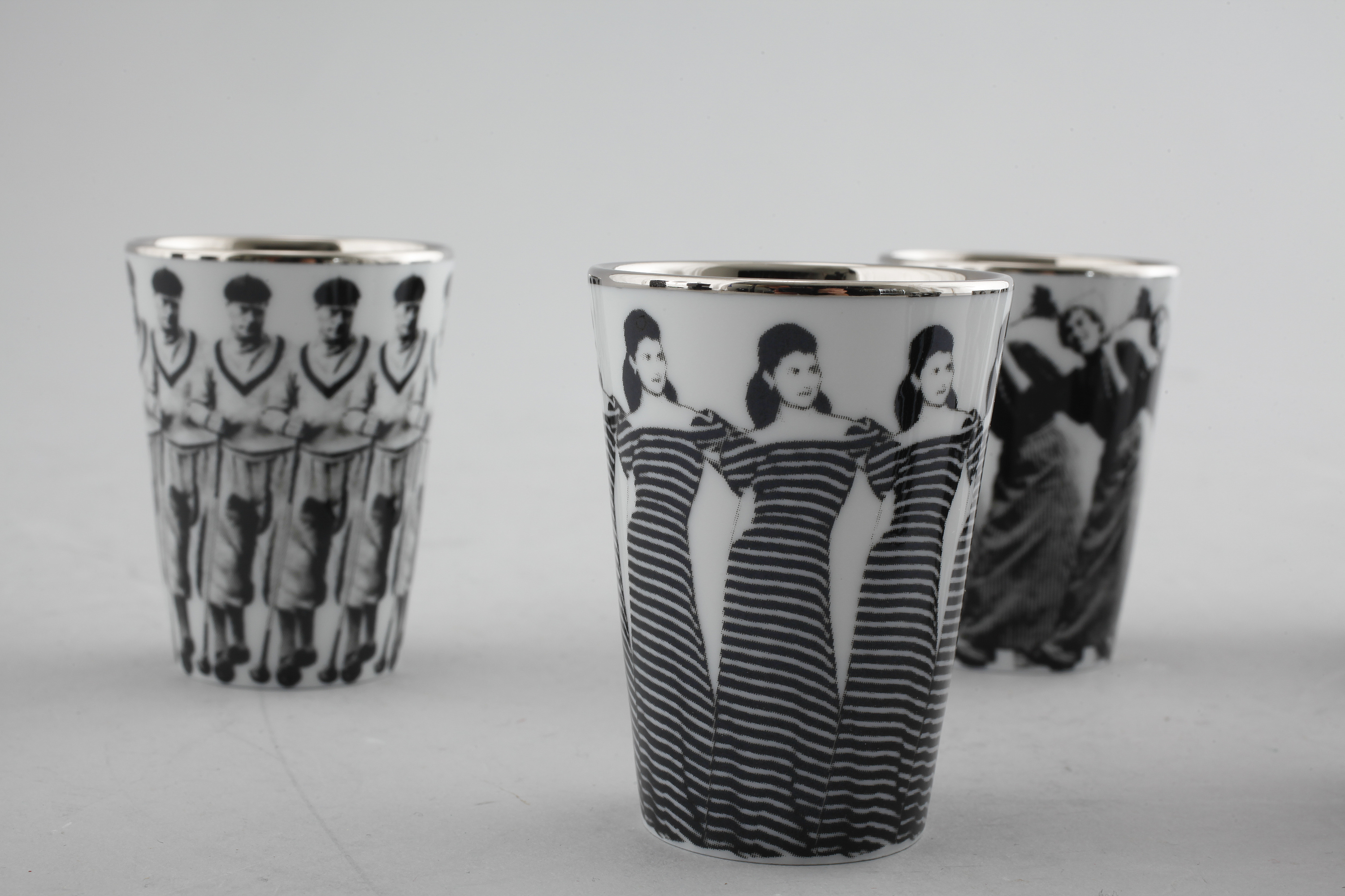 Eight porcelain shot glasses by Åsa Lindström for Rörstrand, 21th ...