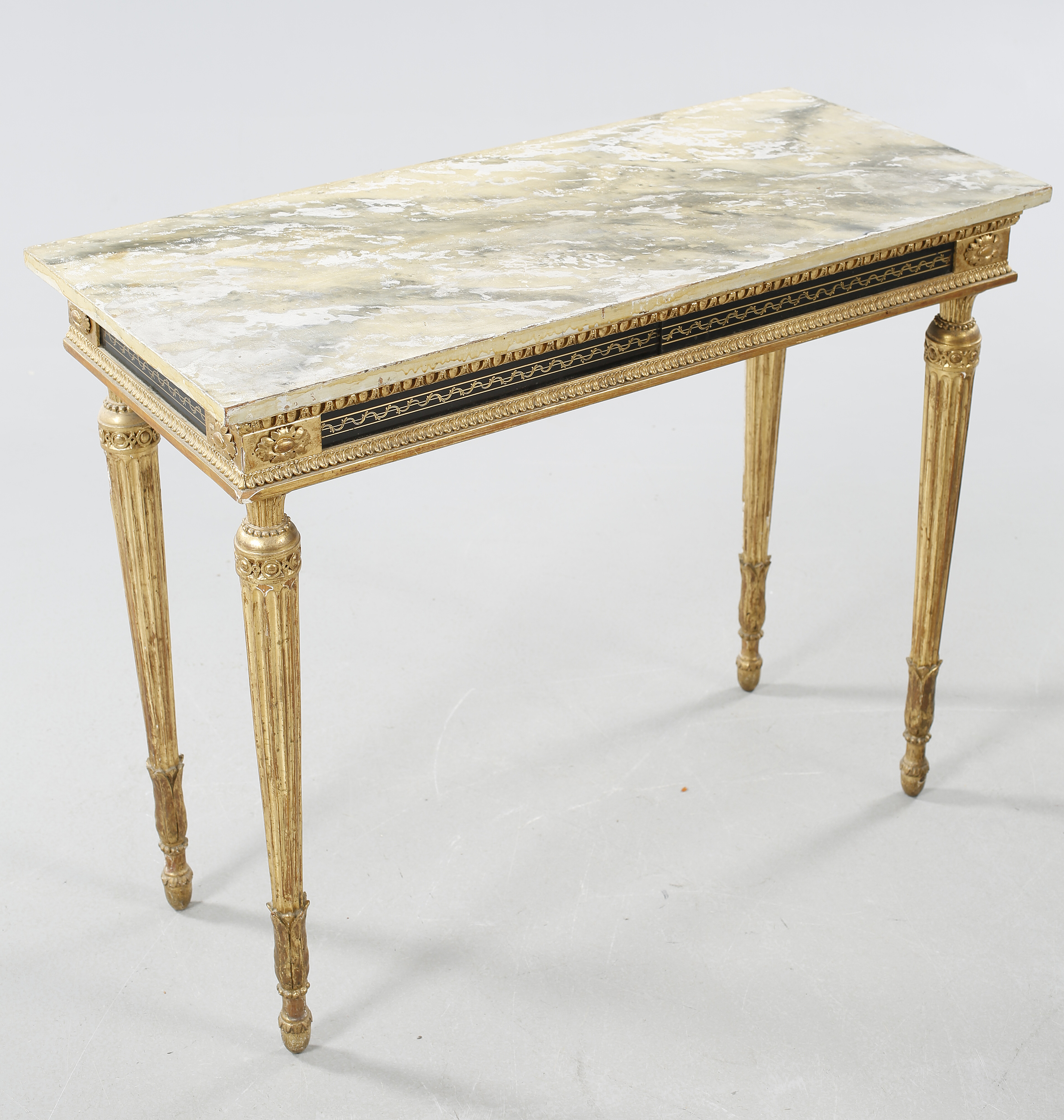 A late Gustavian table , around the year 1800. - Bukowskis