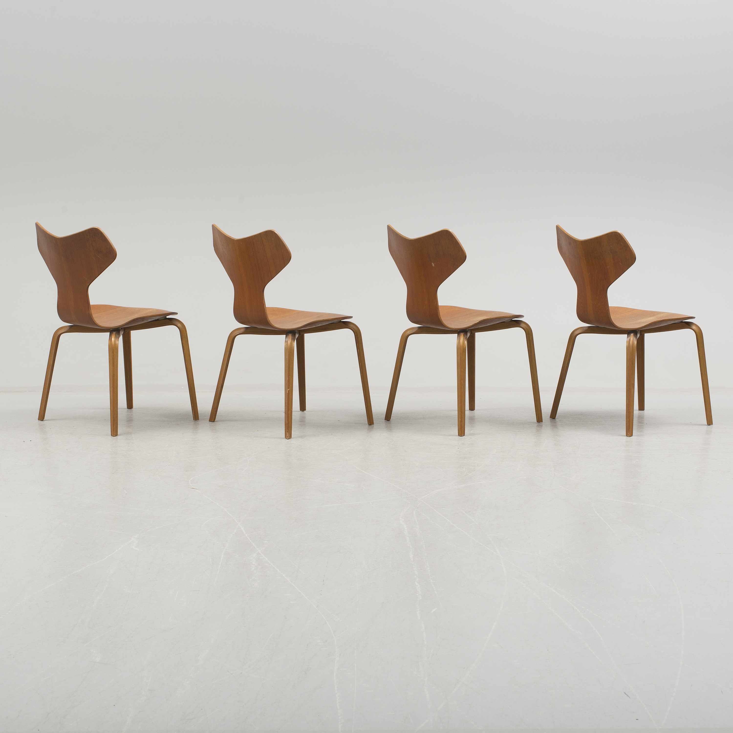 Four 'Grand Prix' chairs by Arne Jacobsen for Fritz Hansen, Denmark ...