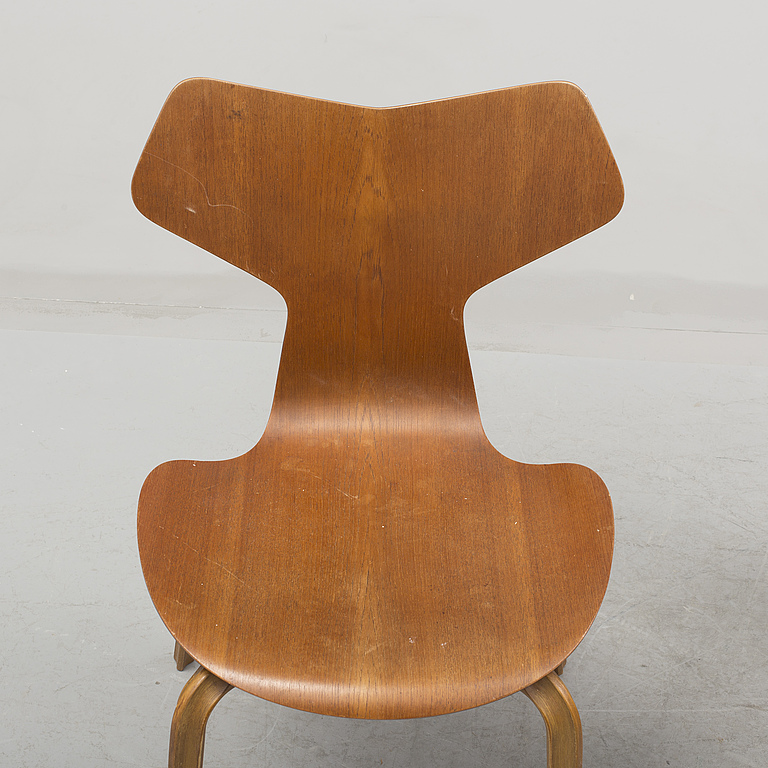Four 'Grand Prix' chairs by Arne Jacobsen for Fritz Hansen, Denmark ...