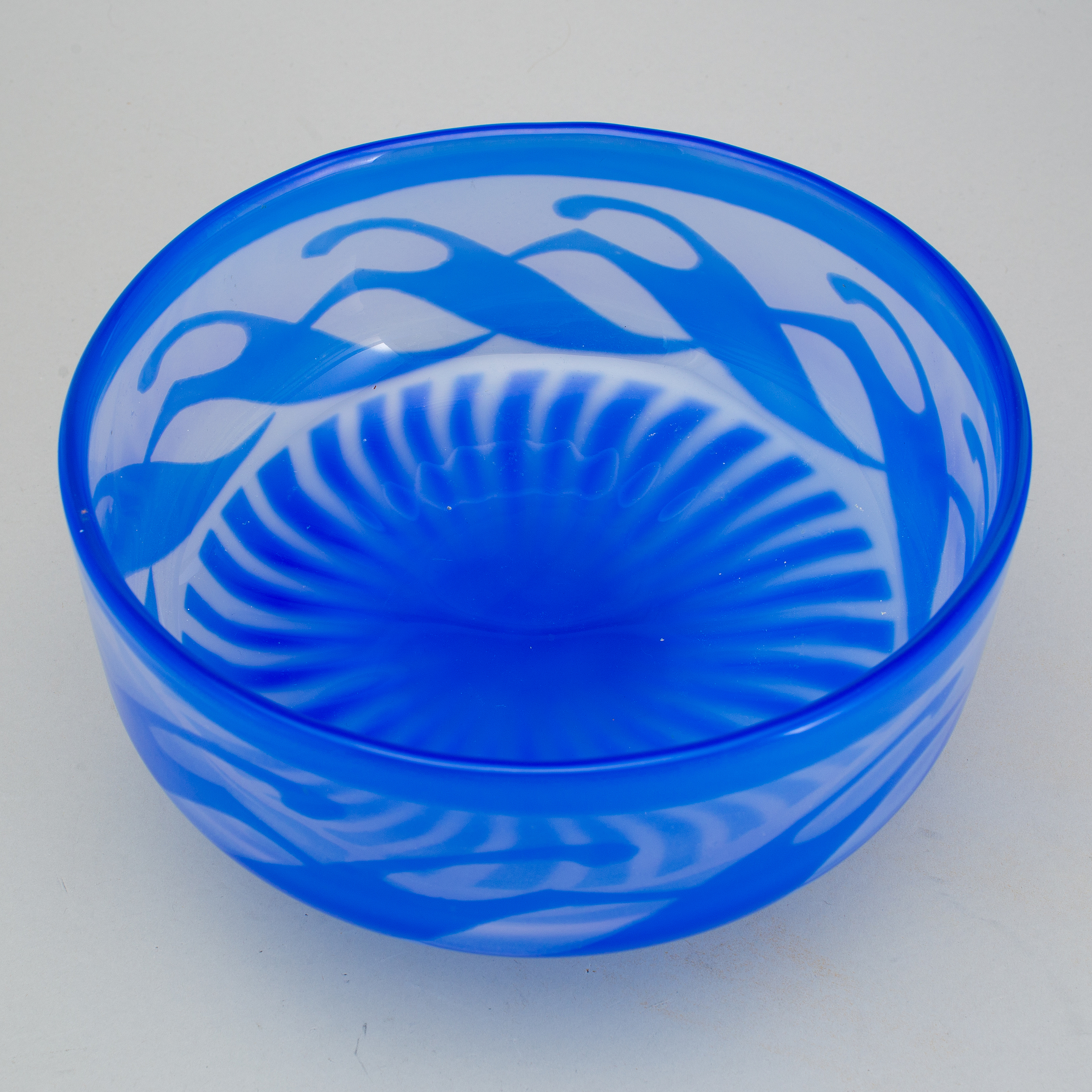 A Gunnar Cyrén 'graal' glass bowl, Orrefors, Sweden 1967. - Bukowskis