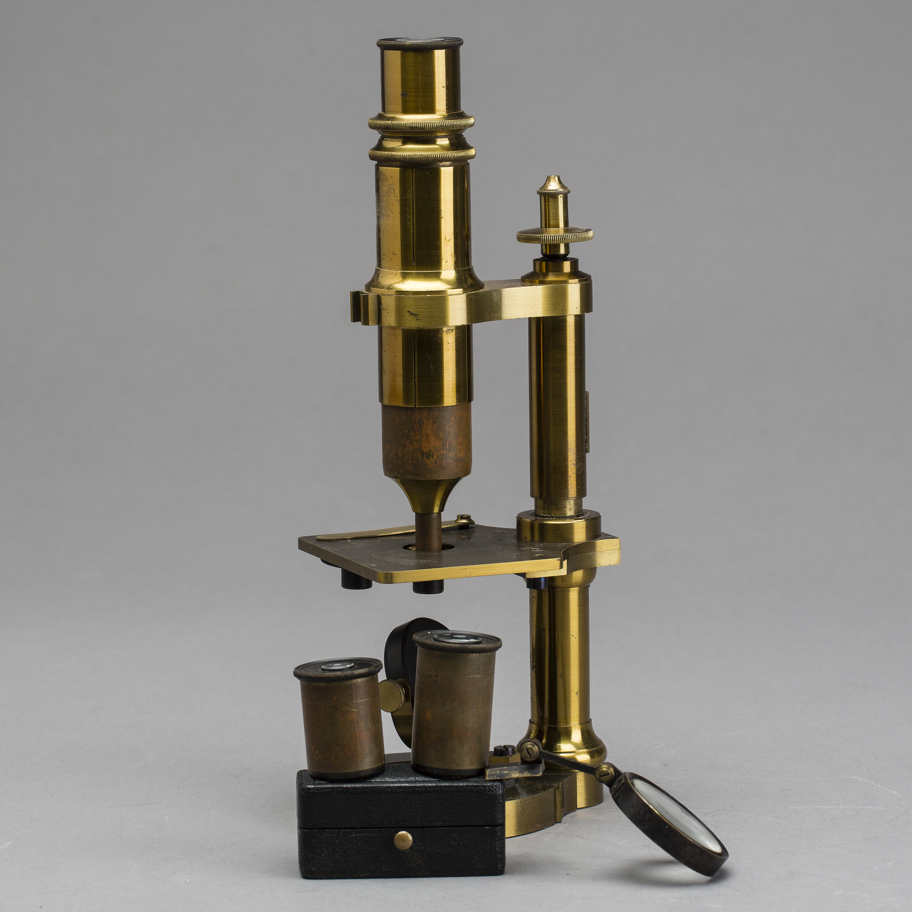 Microscope, around 1900. - Bukowskis