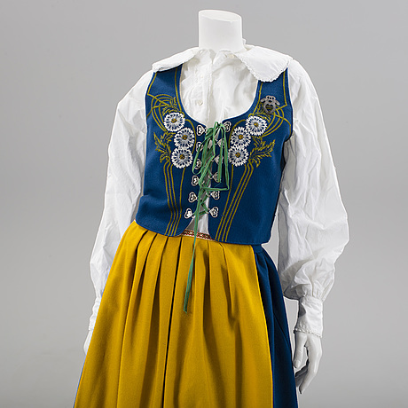 Swedish National Costume Folkdr kt Sverigedr kten Bukowskis Swedish National Costume Folkdr kt Sverigedr kten Bukowskis