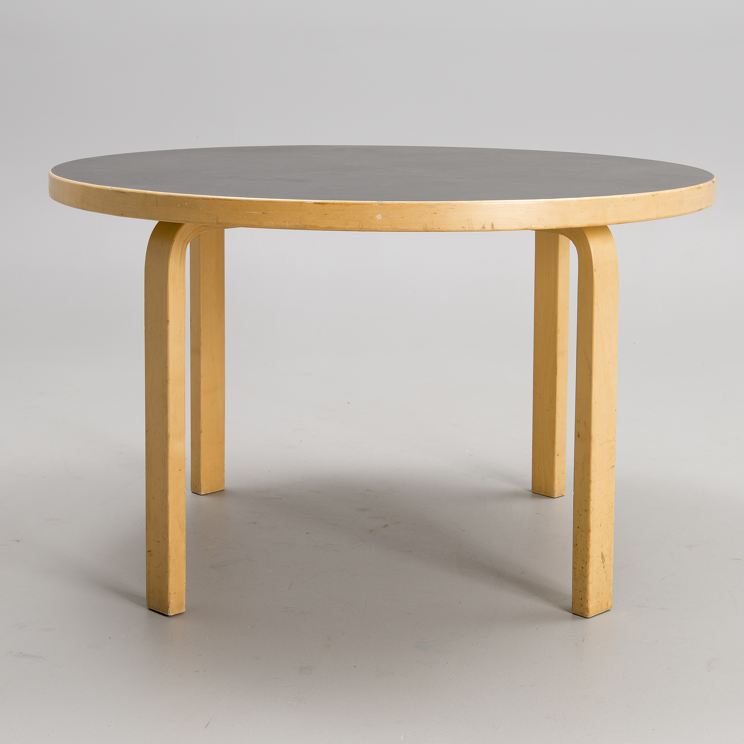 A table model 90A, Artek, late 20th century. - Bukowskis