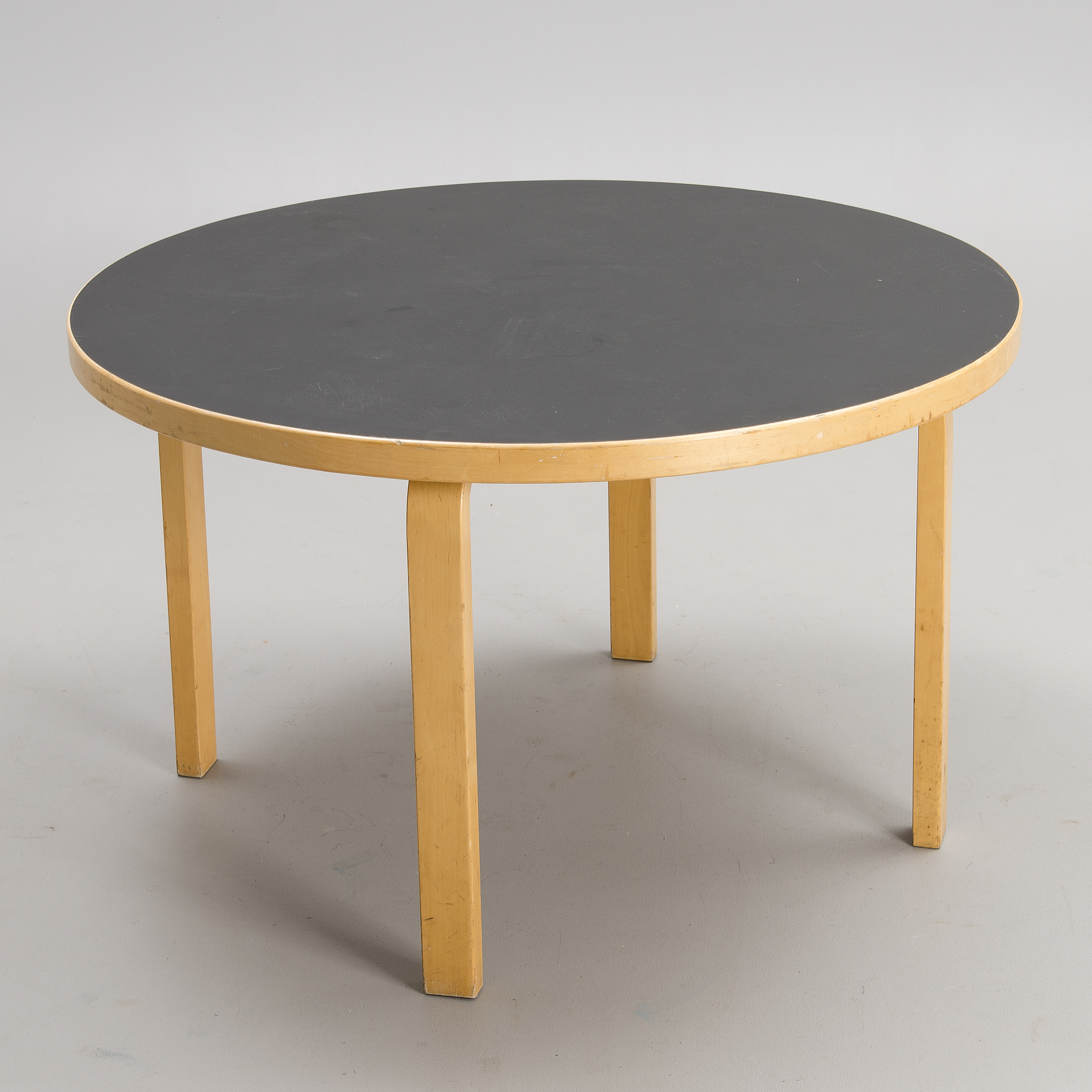 A table model 90A, Artek, late 20th century. - Bukowskis