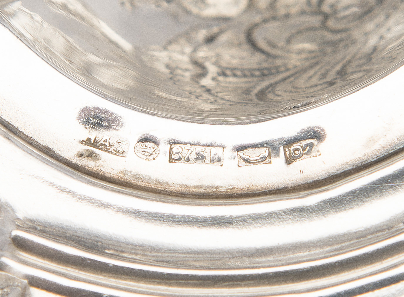 A Montejo silver tureen with wooden handle, Spain, Finnish control ...