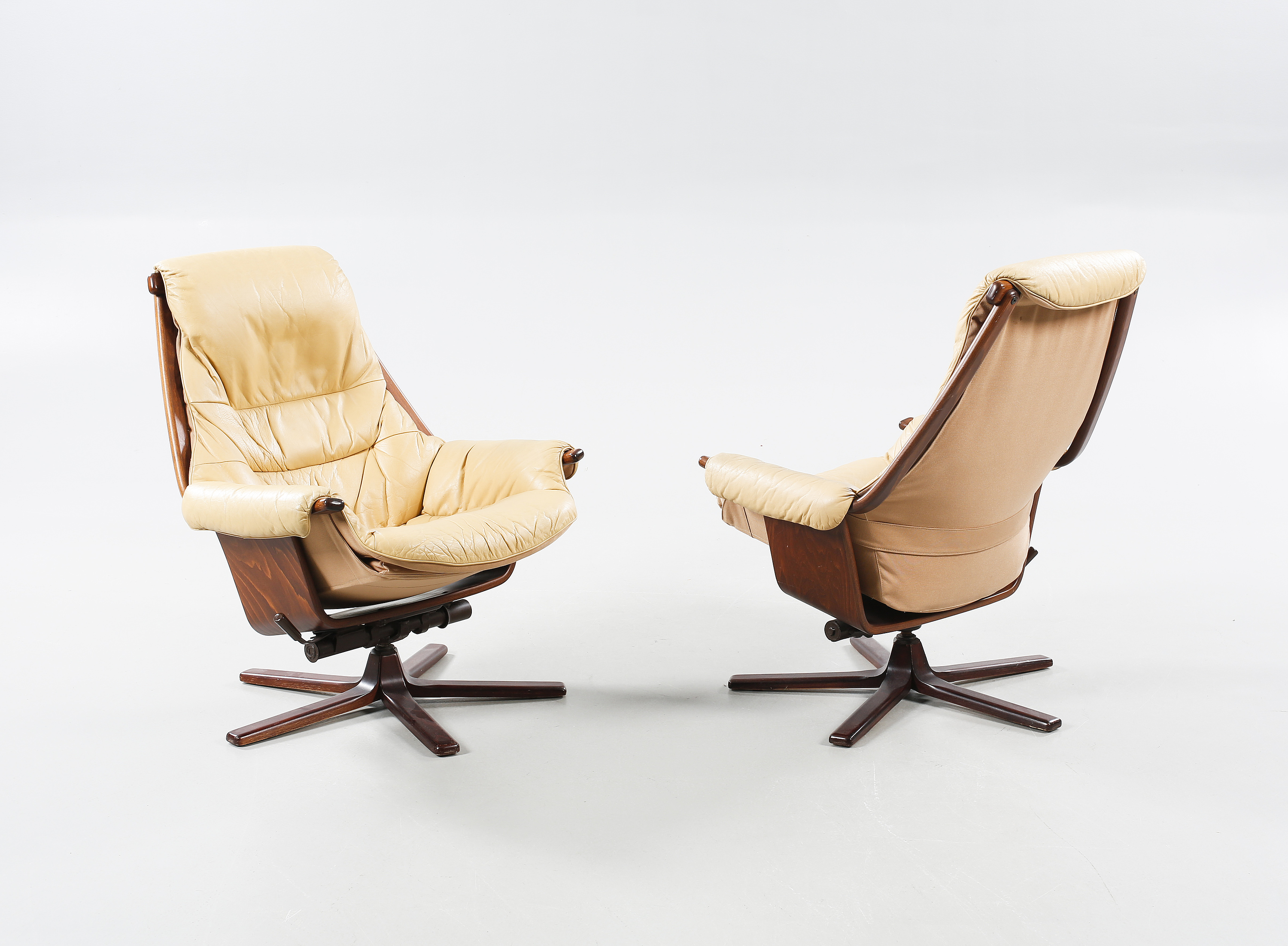 FÅTÖLJER, ett par, Göte-Möbler, 1980-tal. - Bukowskis