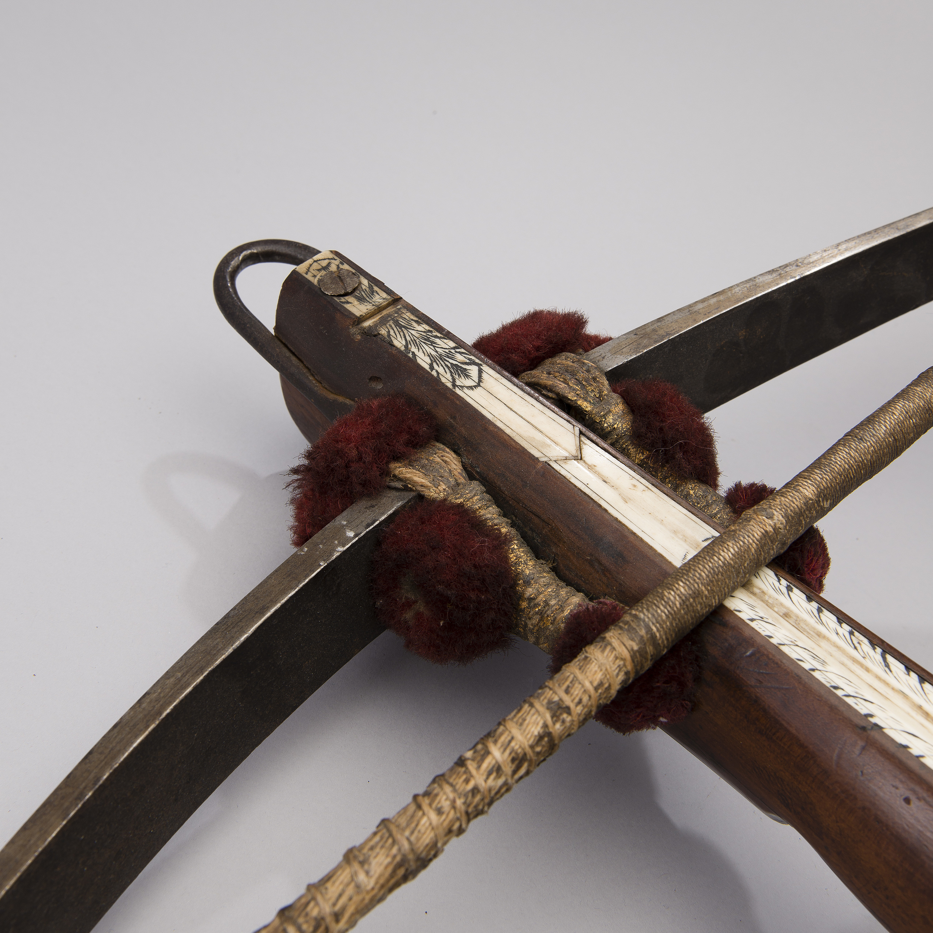 A mid 18th century crossbow. - Bukowskis