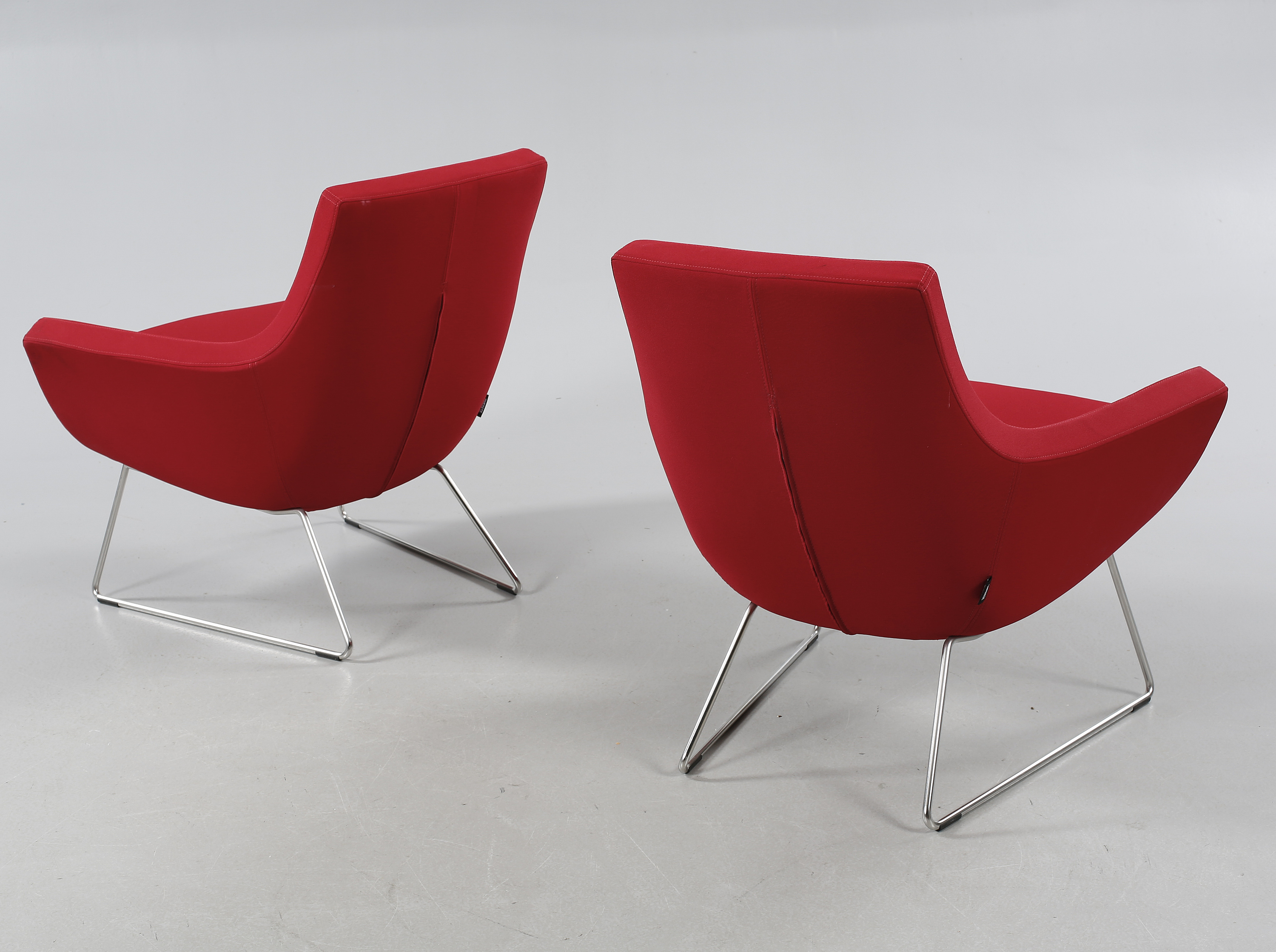 ROGER PERSSON, fåtöljer, ett par, "Happy", Swedese, 2000-tal. - Bukowskis