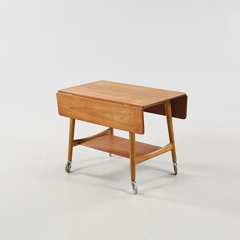A flap table / trolley, designed by Hans J. Wegner for Andreas Tuck ...