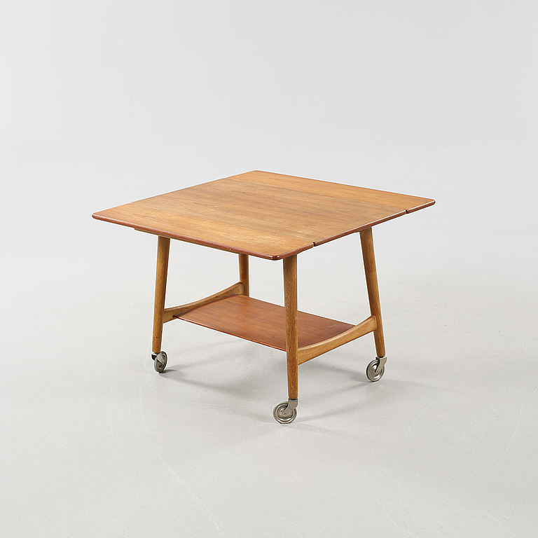 A flap table / trolley, designed by Hans J. Wegner for Andreas Tuck ...