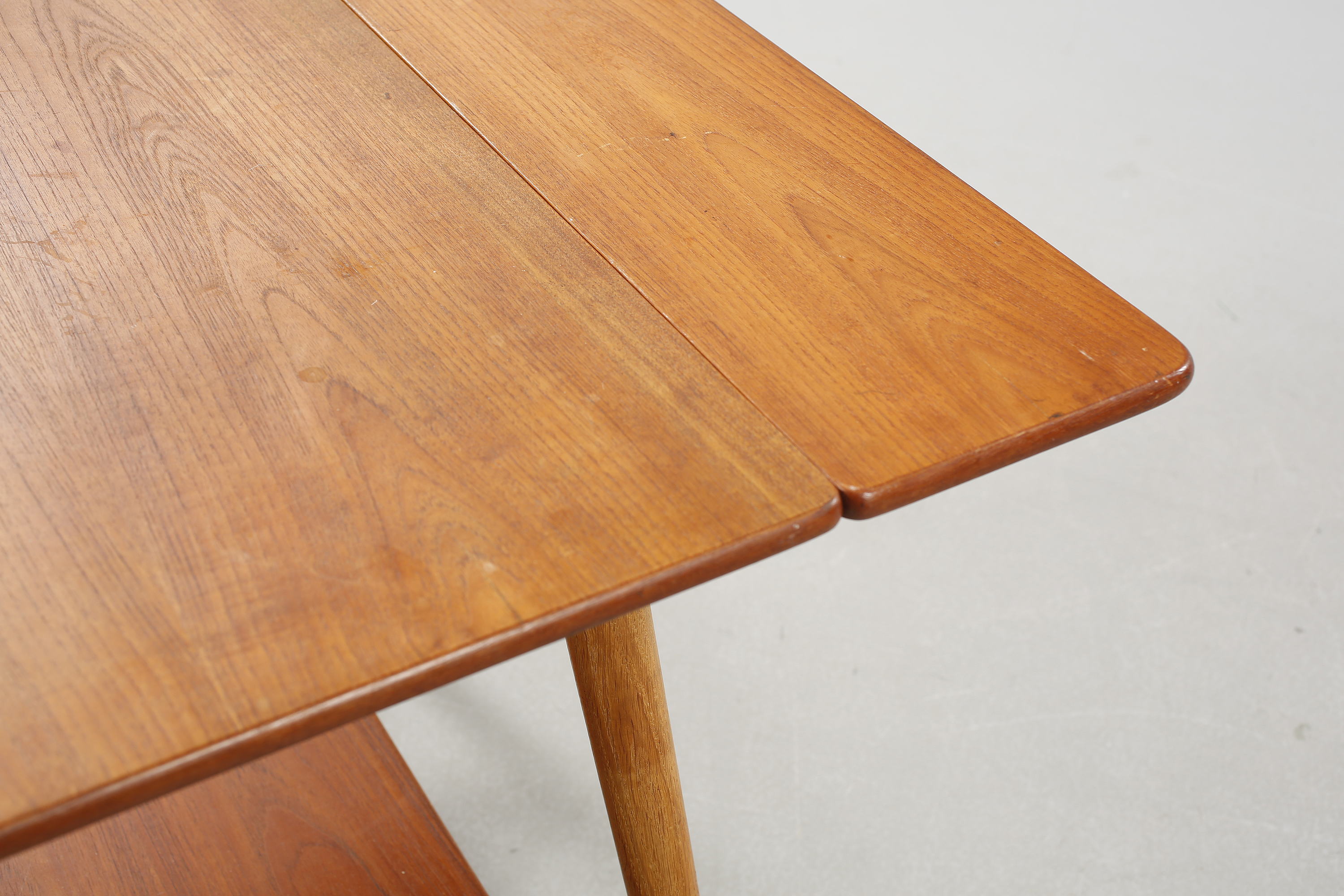 A flap table / trolley, designed by Hans J. Wegner for Andreas Tuck ...