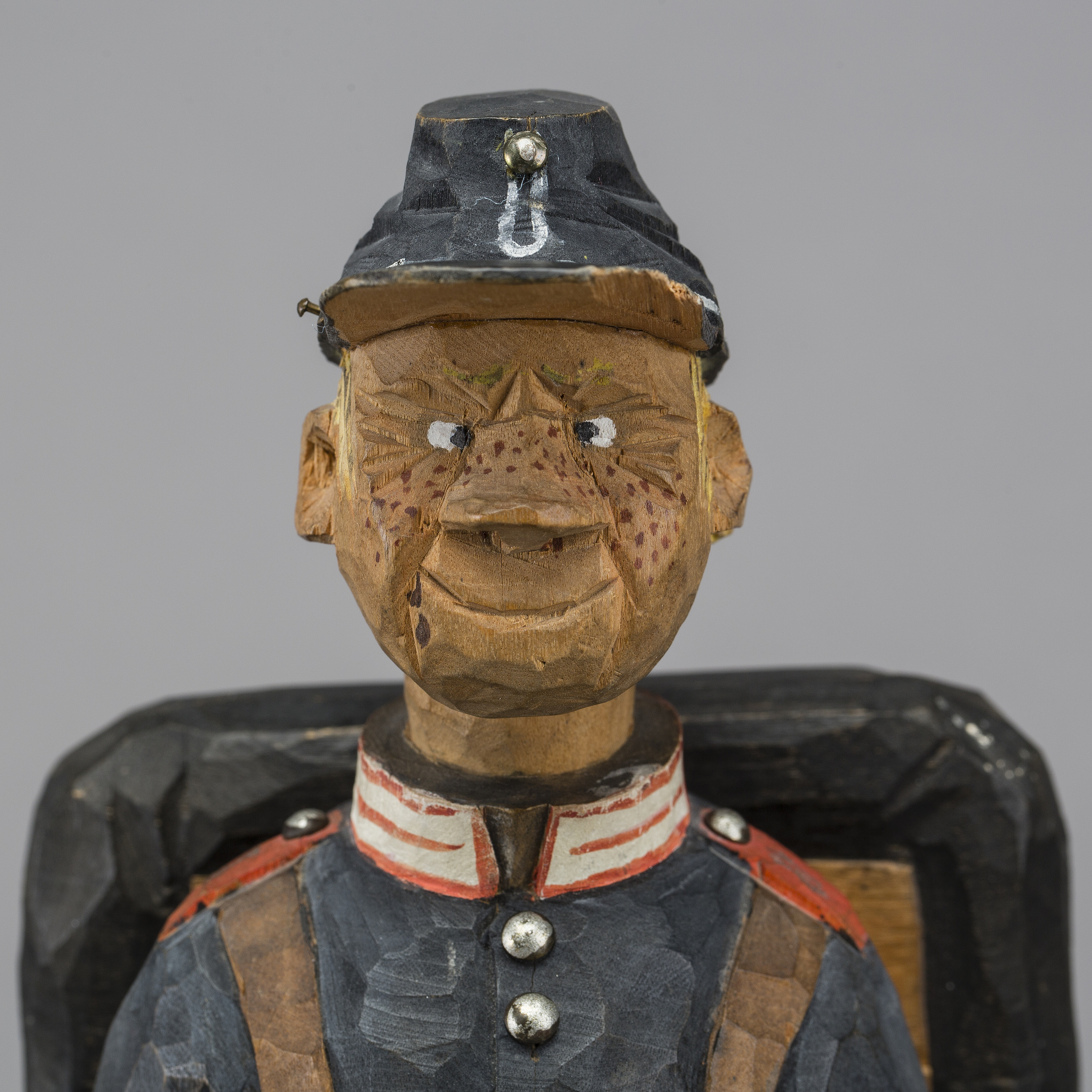 TRÄSKULPTURER, 2 st, en signerad Axel Ericsson. - Bukowskis