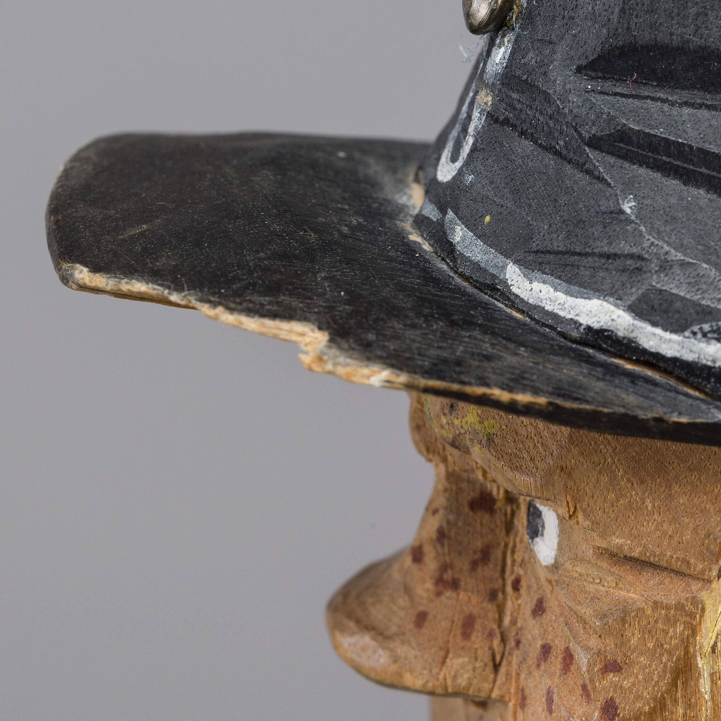 TRÄSKULPTURER, 2 st, en signerad Axel Ericsson. - Bukowskis