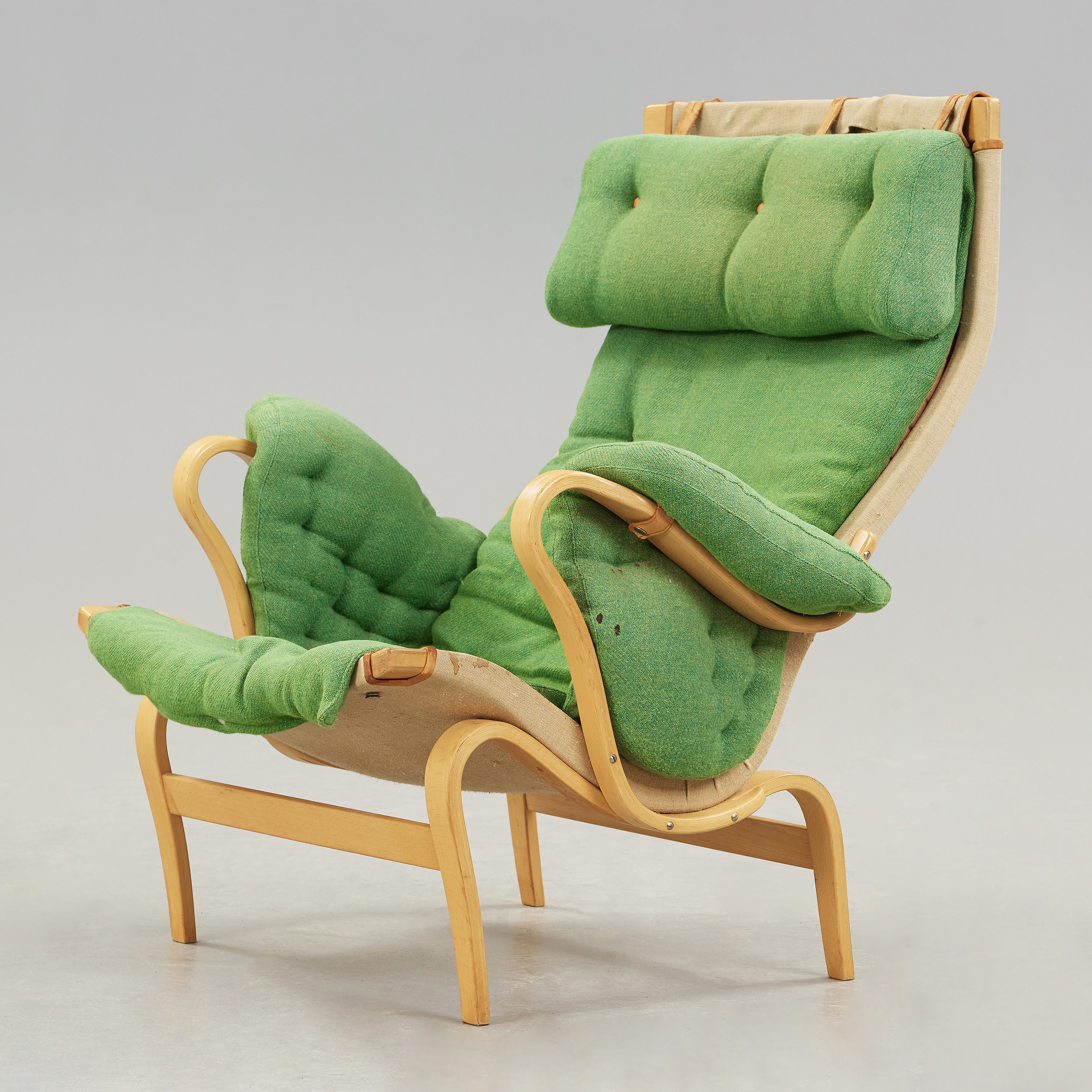 An armchair "Pernilla" by Bruno Mathsson, Dux. - Bukowskis