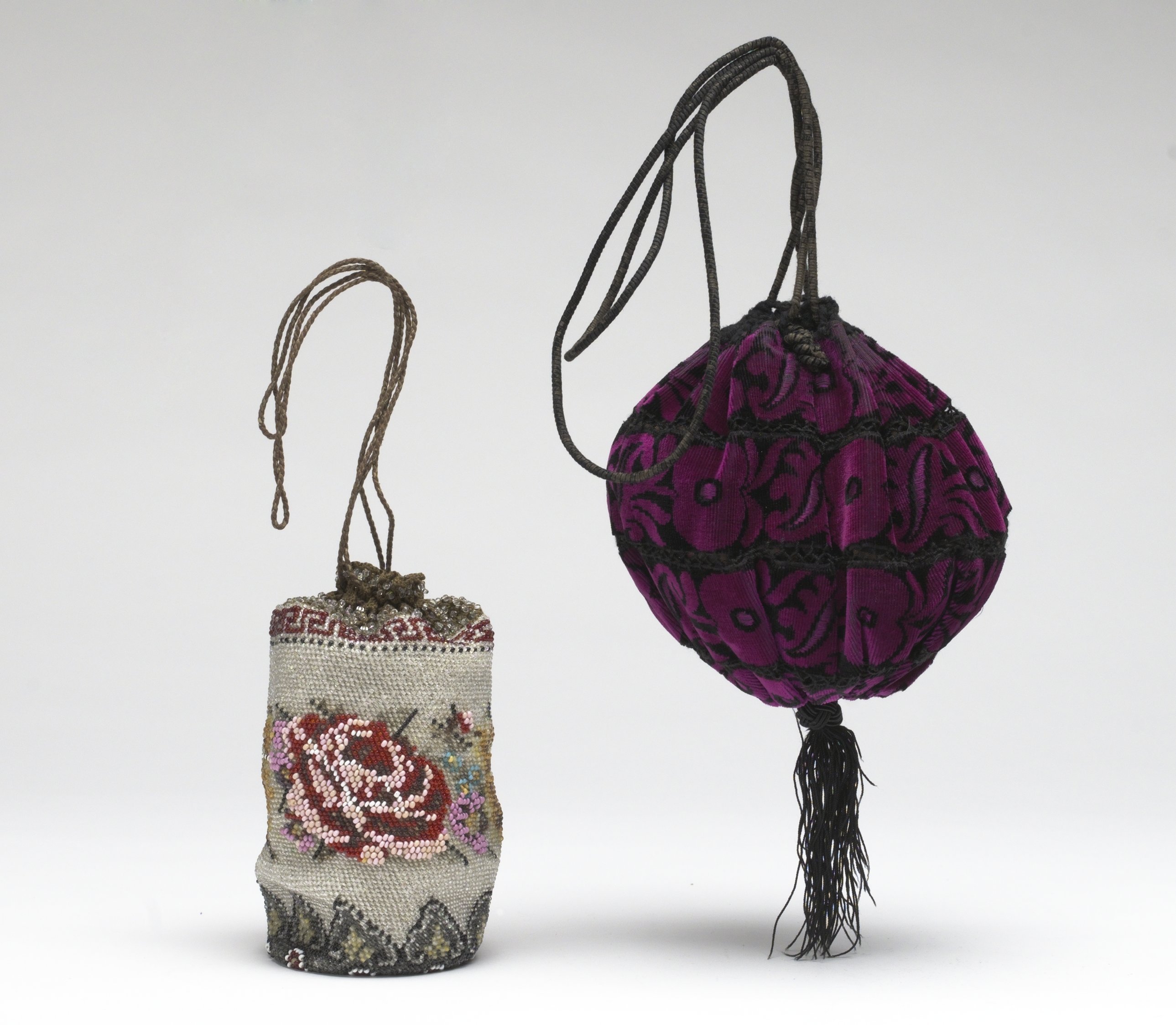 RIDICULER, 2 st, omkring 1900. - Bukowskis