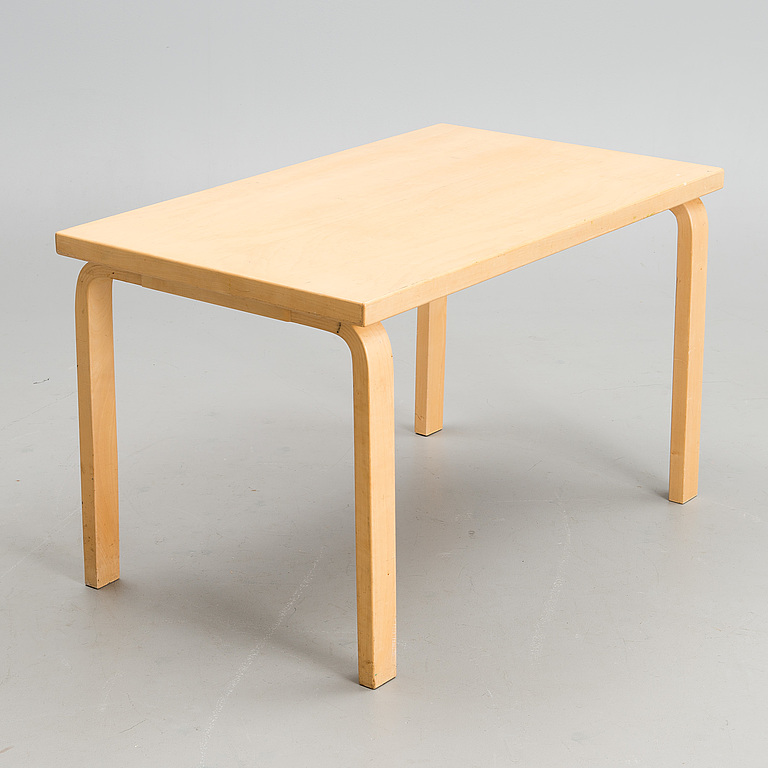 ALVAR AALTO, bord, modell 80B, Artek 1900-talets slut. - Bukowskis