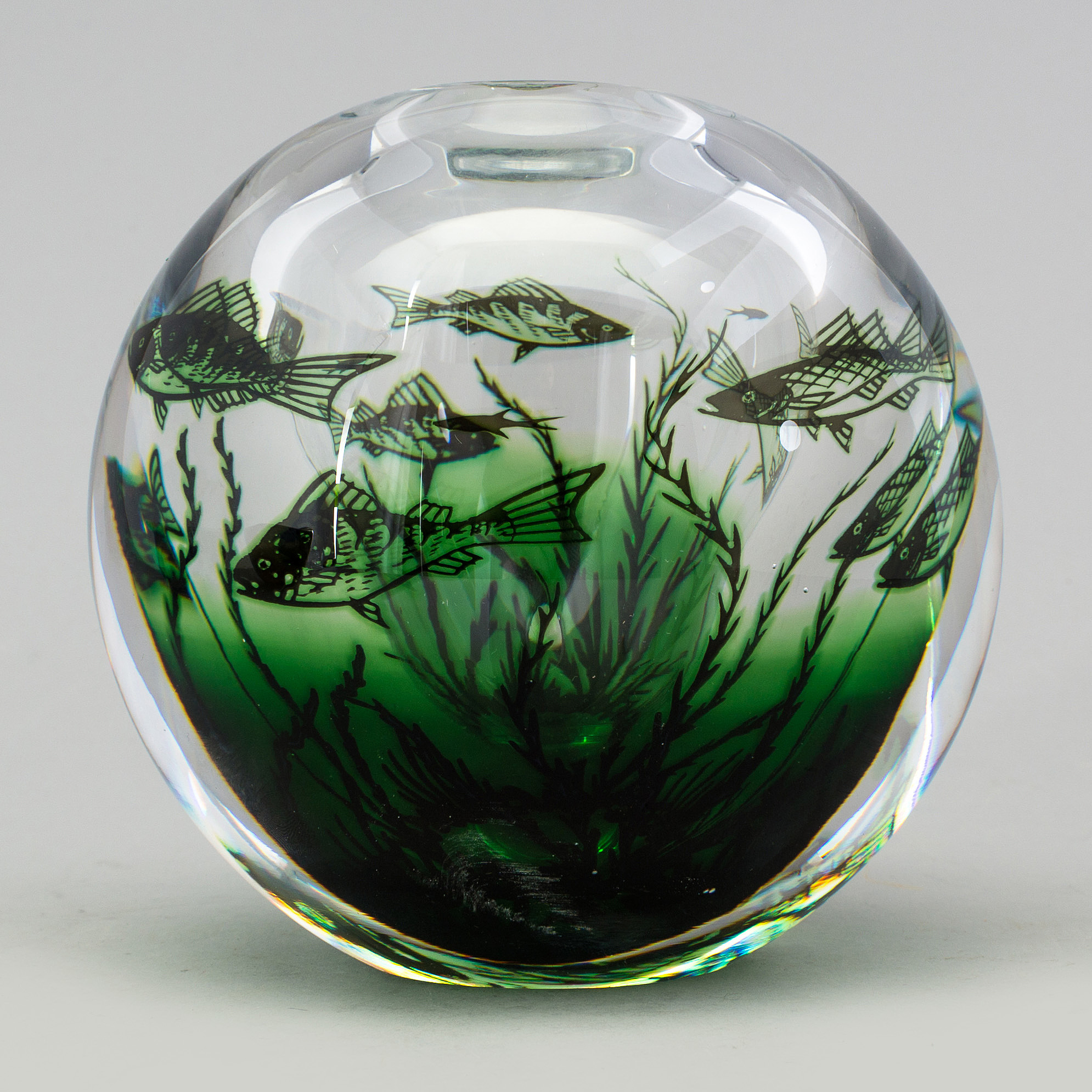 EDWARD HALD, vas, glas, "Fiskgraal", Orrefors. - Bukowskis