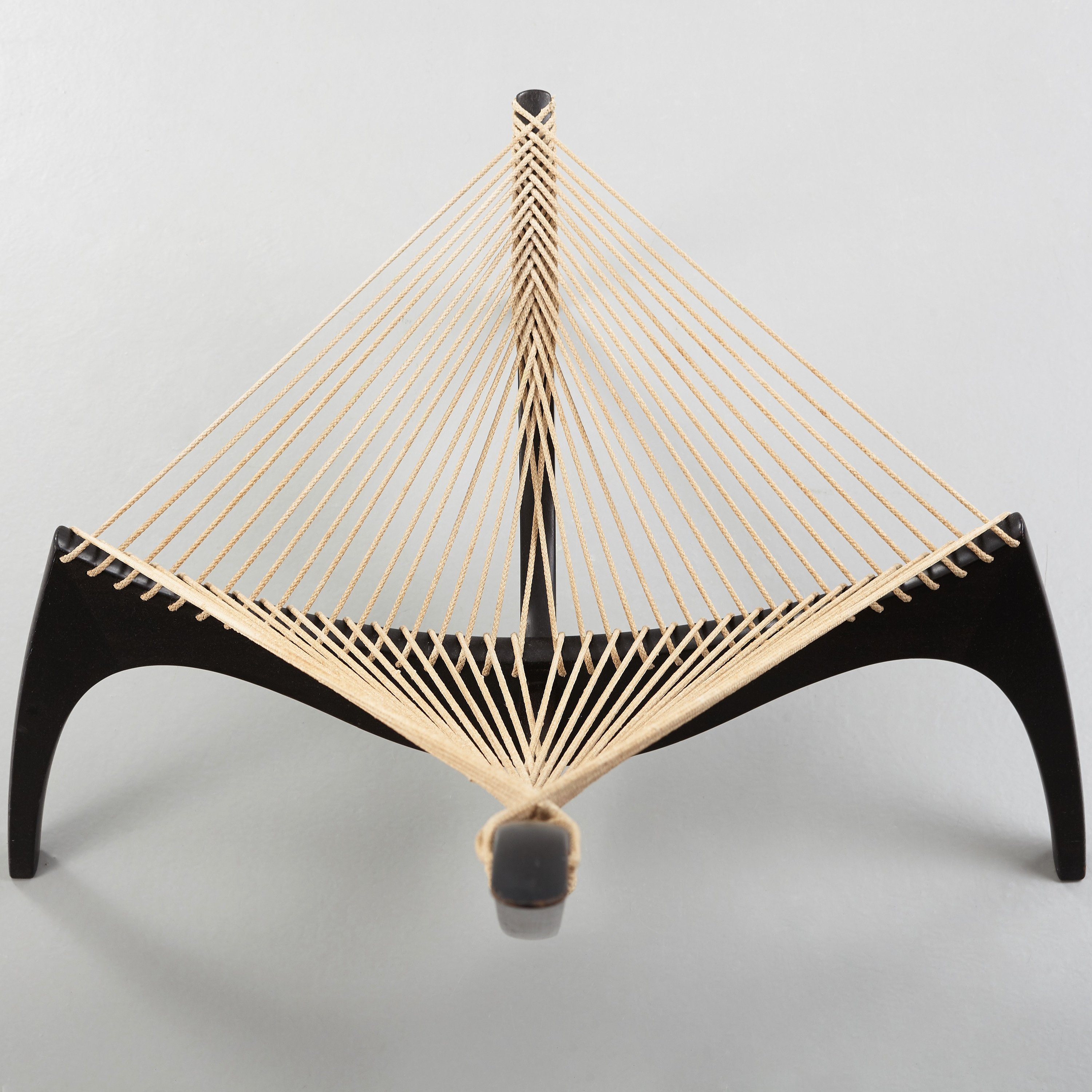 JØRGEN HØVELSKOV, stol "Harpan", Christensen & Larsen, Danmark efter ...