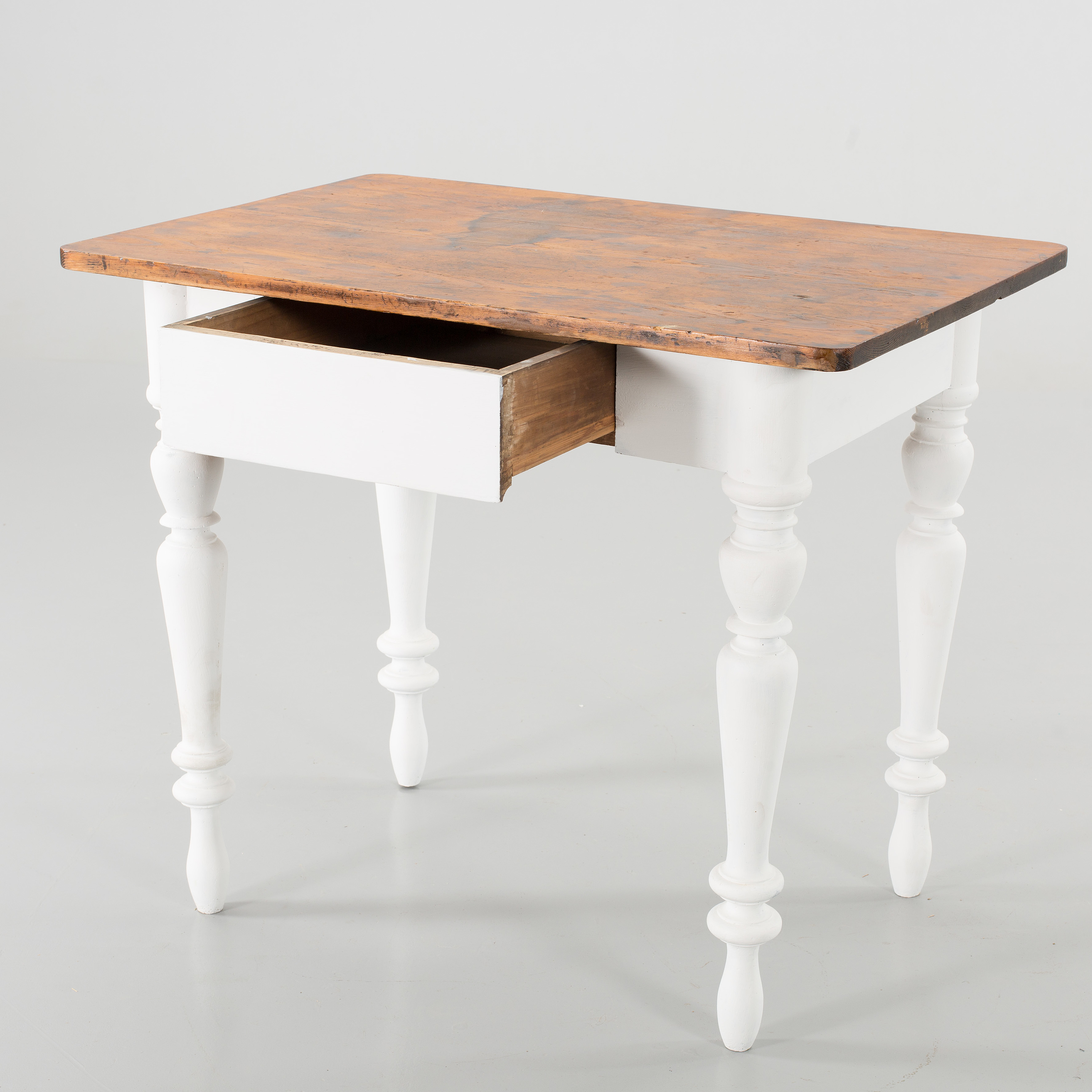 An early 1900' kitchen table. - Bukowskis