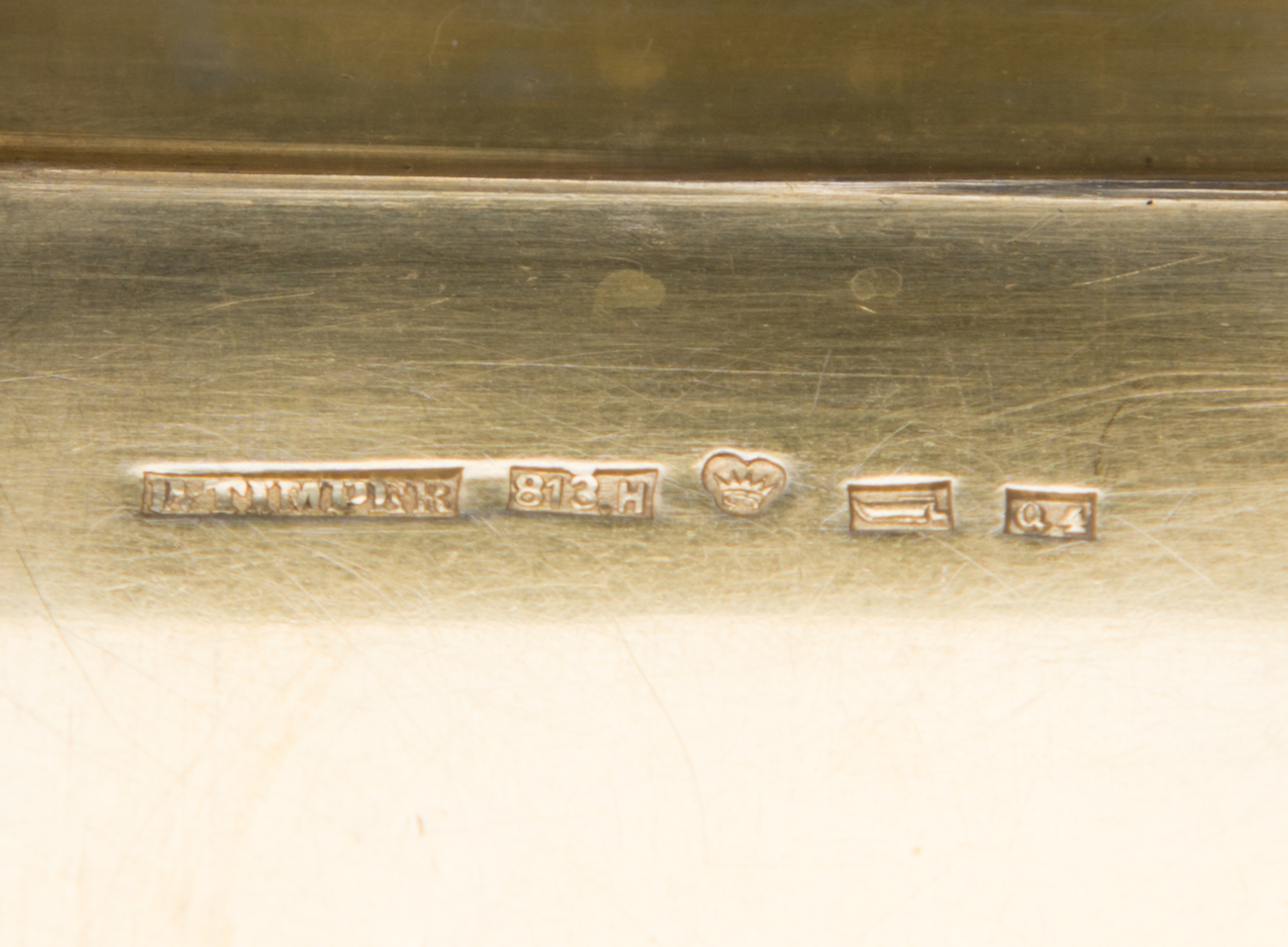 A SILVER CIGARETTE CASE, Ferdinand Timper, Helsinki 1897. - Bukowskis