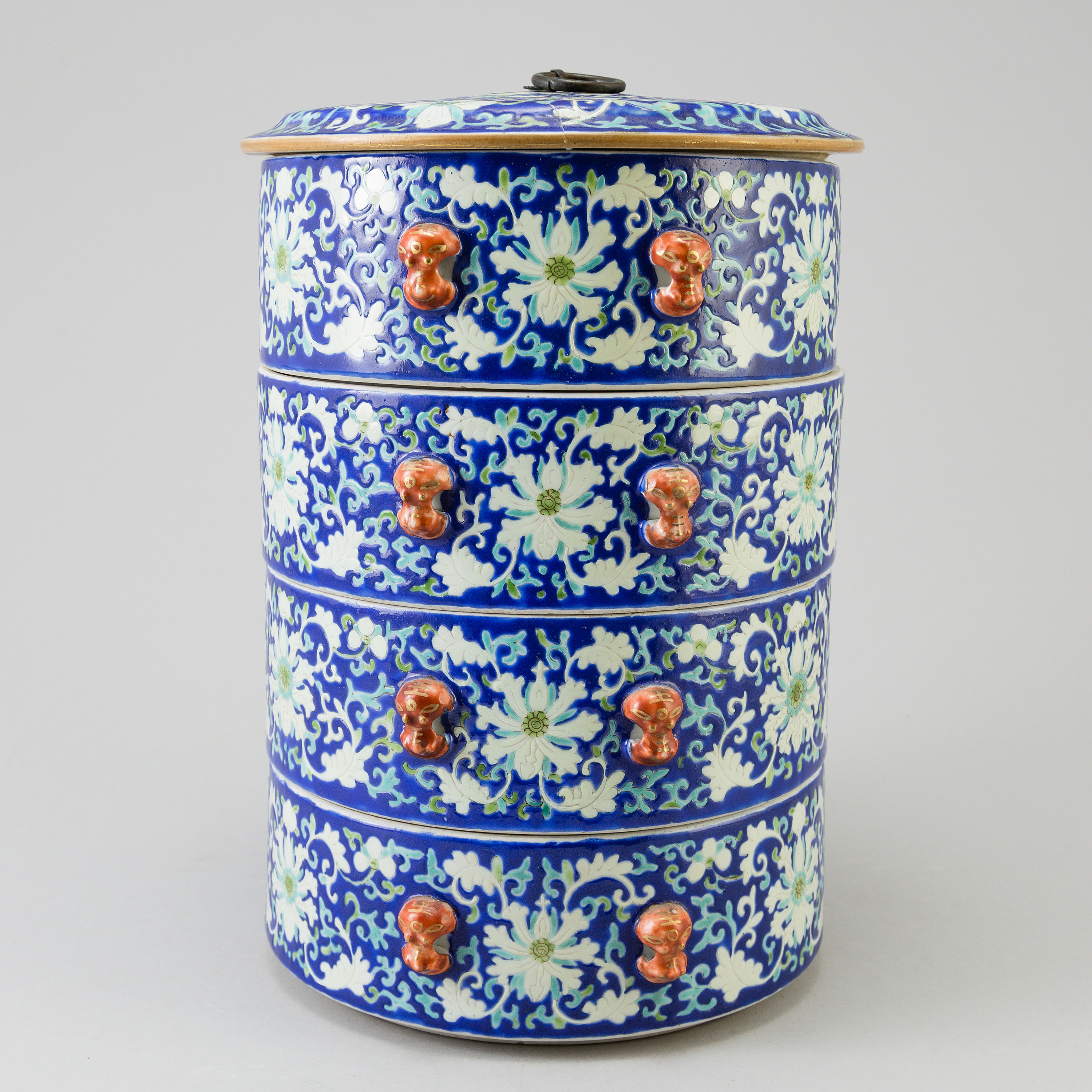 A Chinese polychrome porcelain food container, mid 20th century ...