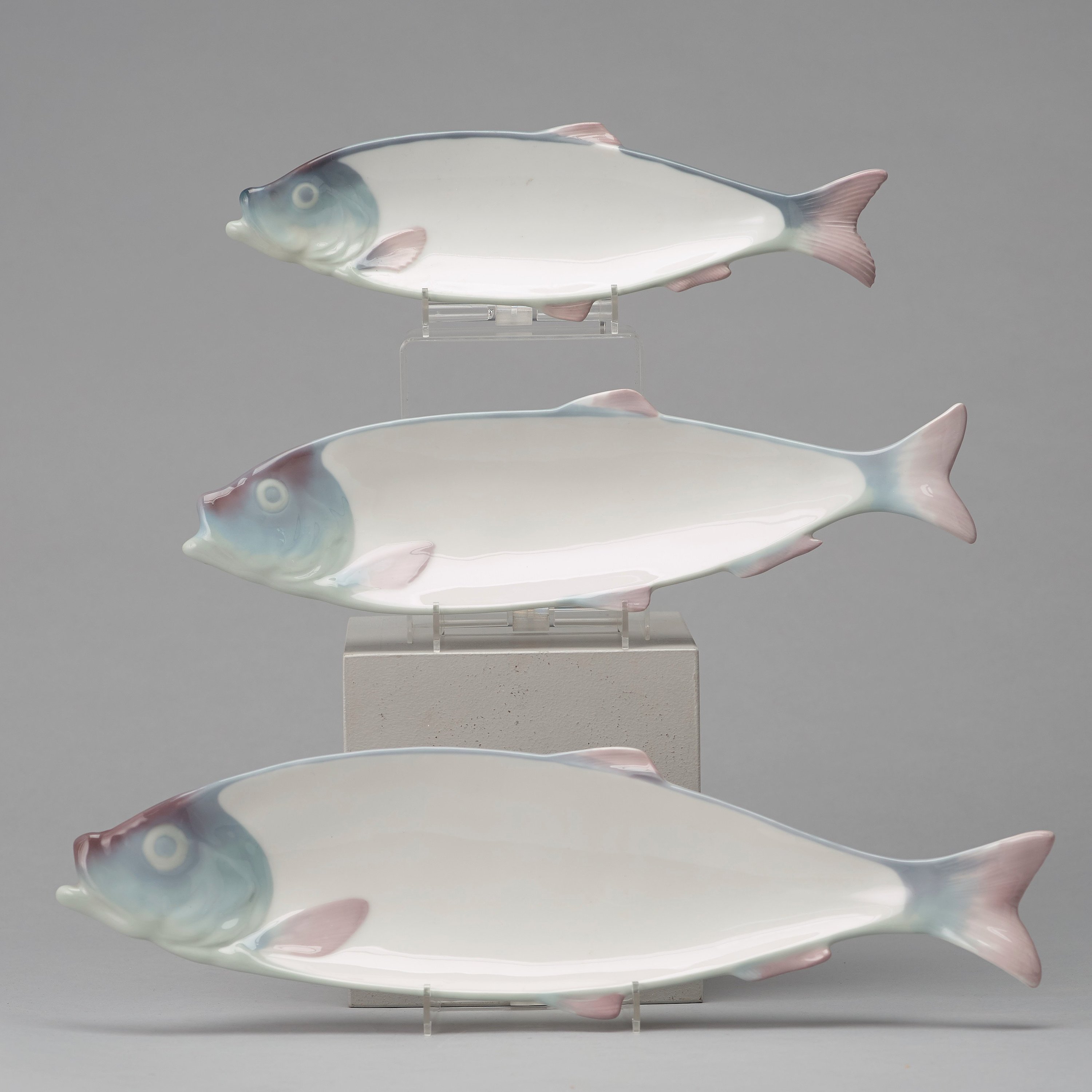 Alf Wallander, An Alf Wallander Art Nouveau 'Iris' porcelain 21 pcs ...