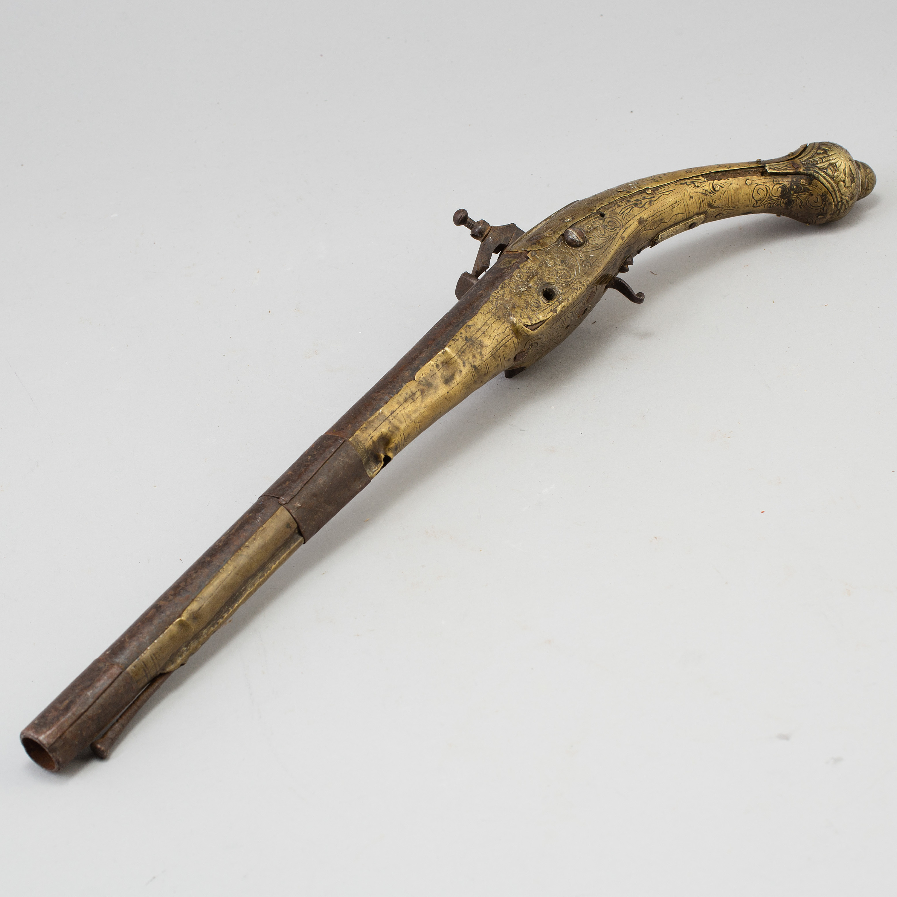 A North African flintlock pistol from the 19th century. - Bukowskis