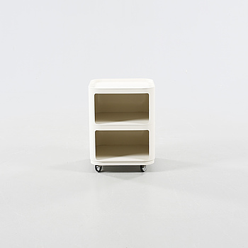 A plastic bedside table "Componibili", Anna Castelli-Ferrieri for ...
