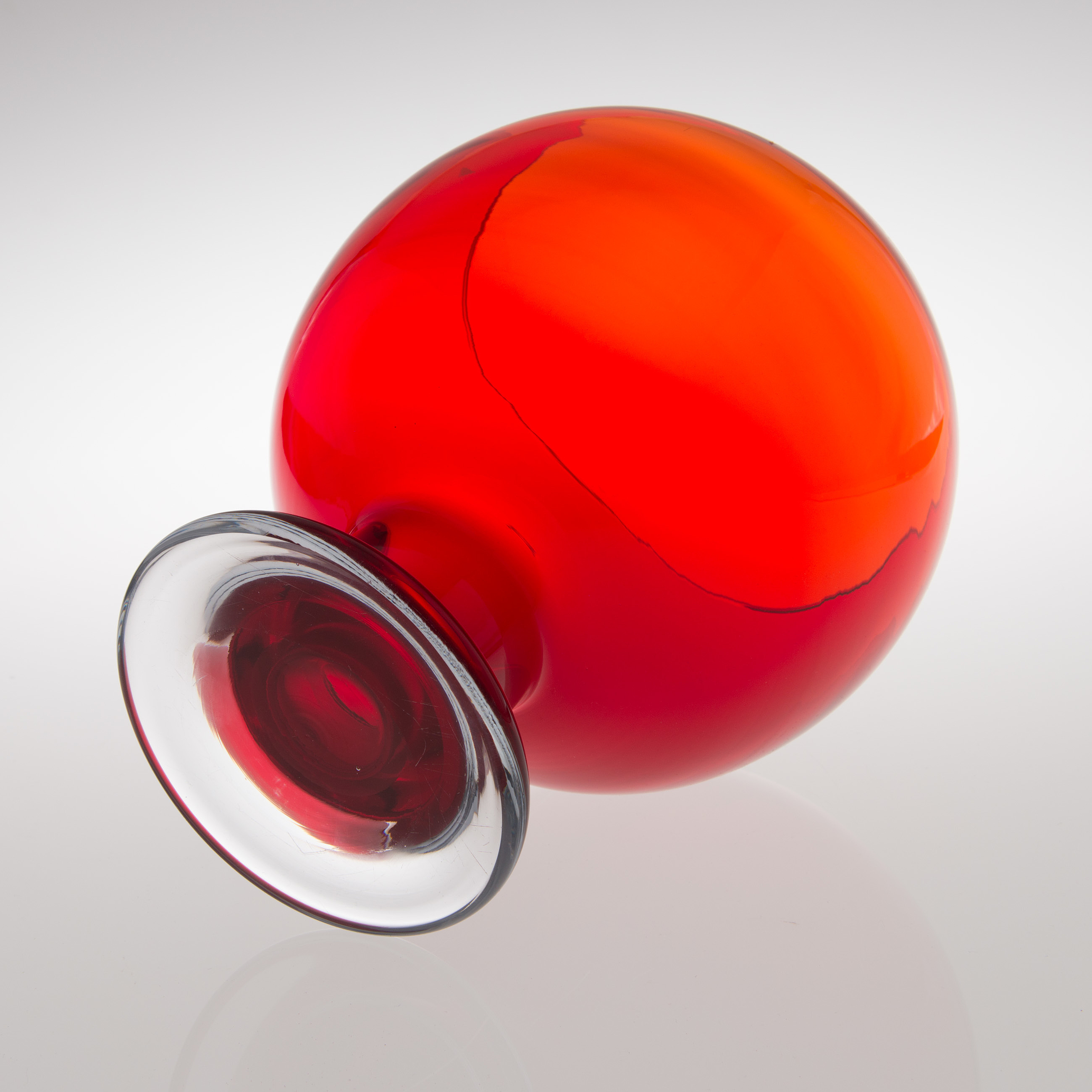 A 1970s footed 'Old King Cole' glass bowl model 1226, Riihimäen Lasi ...