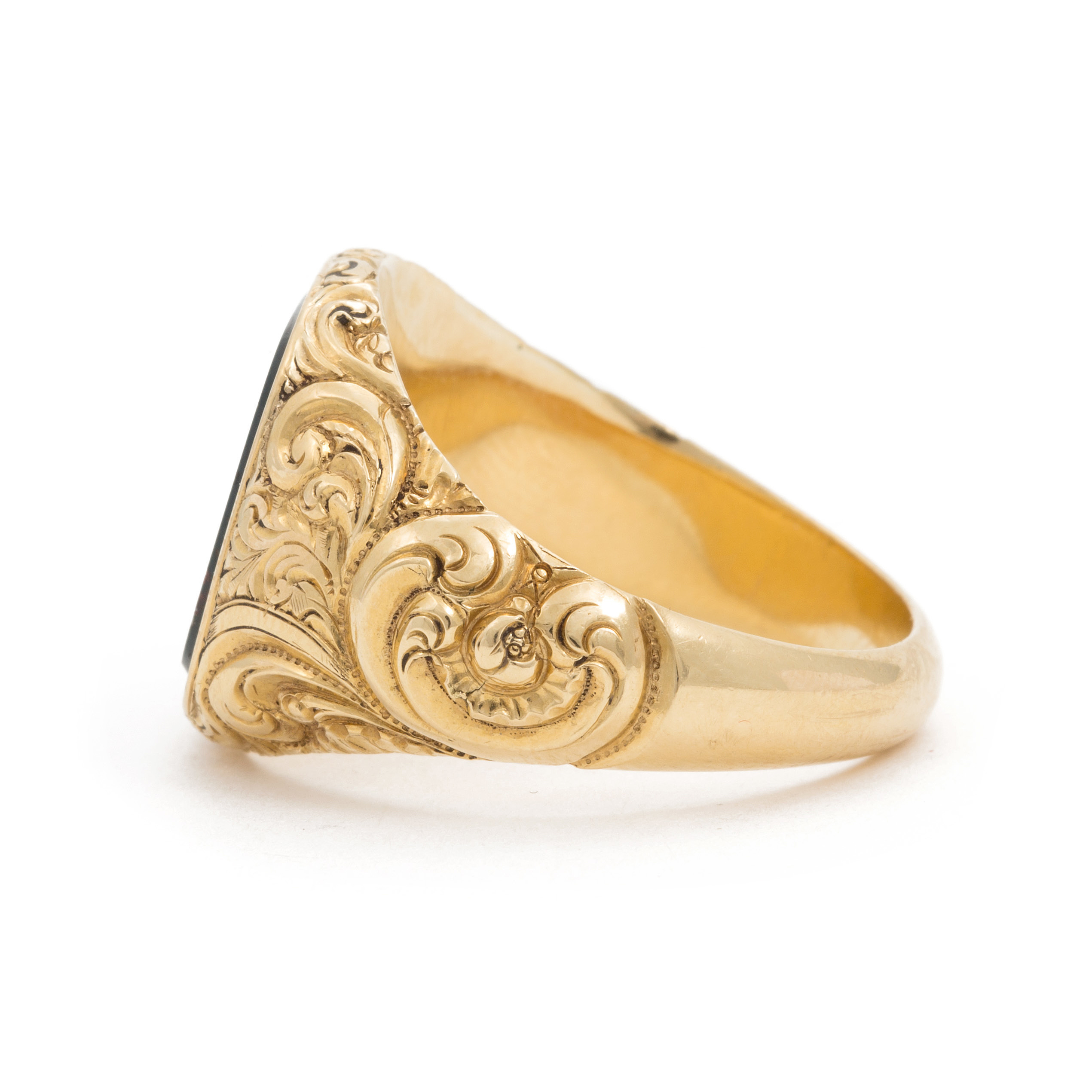 KLACKRING med heliotrop. - Bukowskis