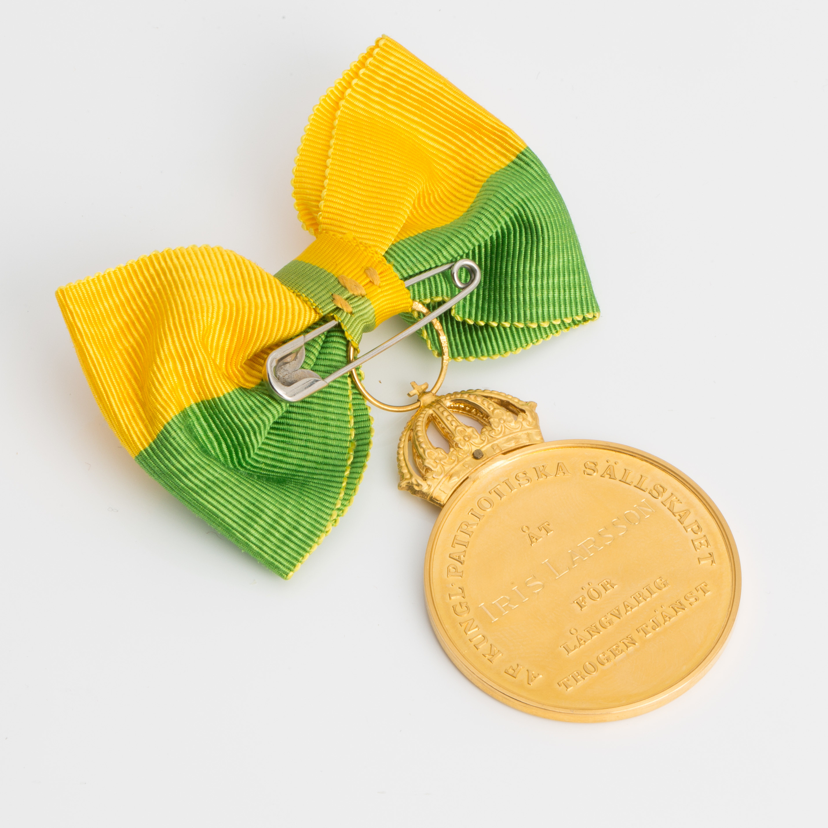 GULDMEDALJ, 18 k guld, Kungliga Patriotiska Sällskapet, 1957, vikt ca ...