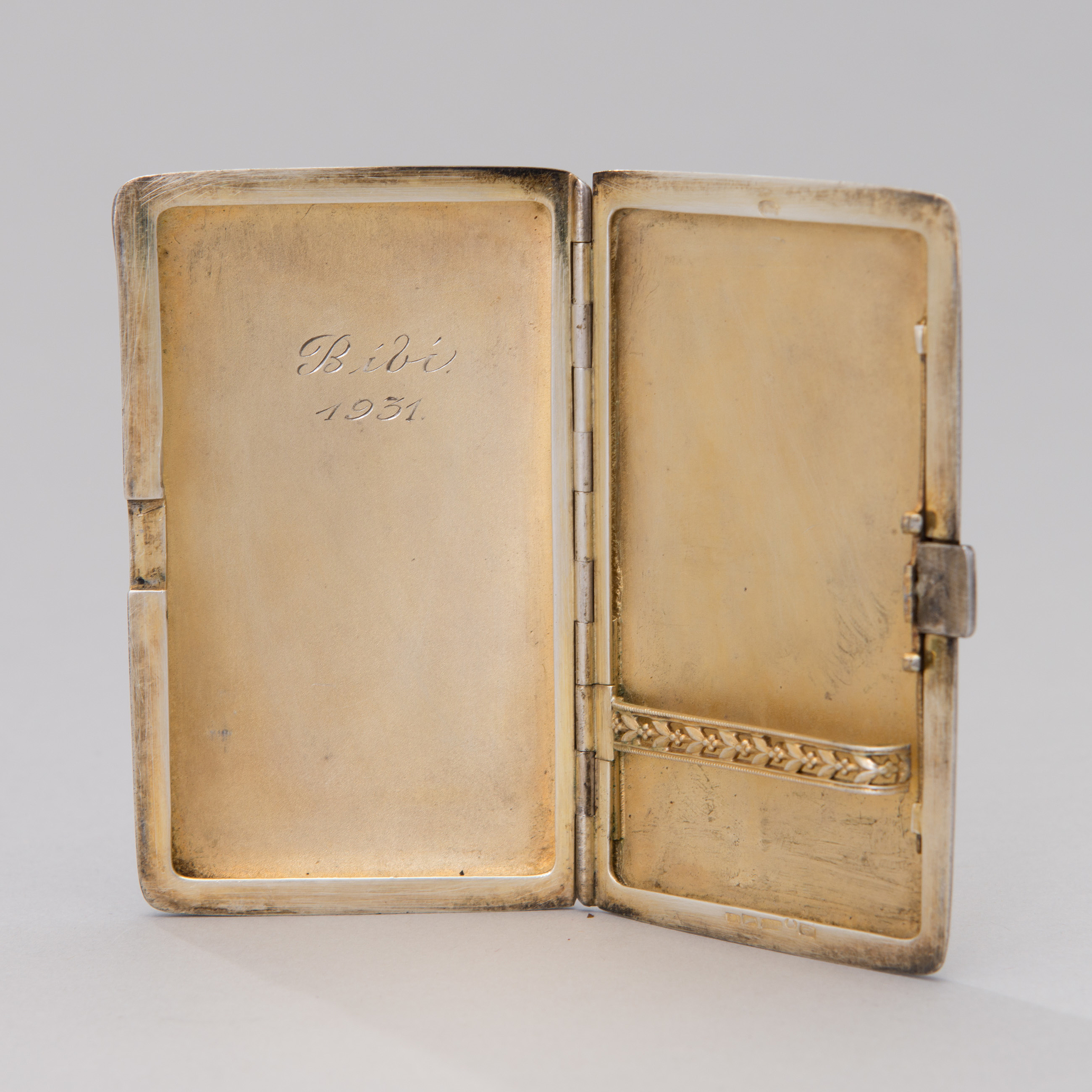 A SILVER AND ENAMEL CIGARETTE CASE, Finnish import hallmarks, Helsinki ...